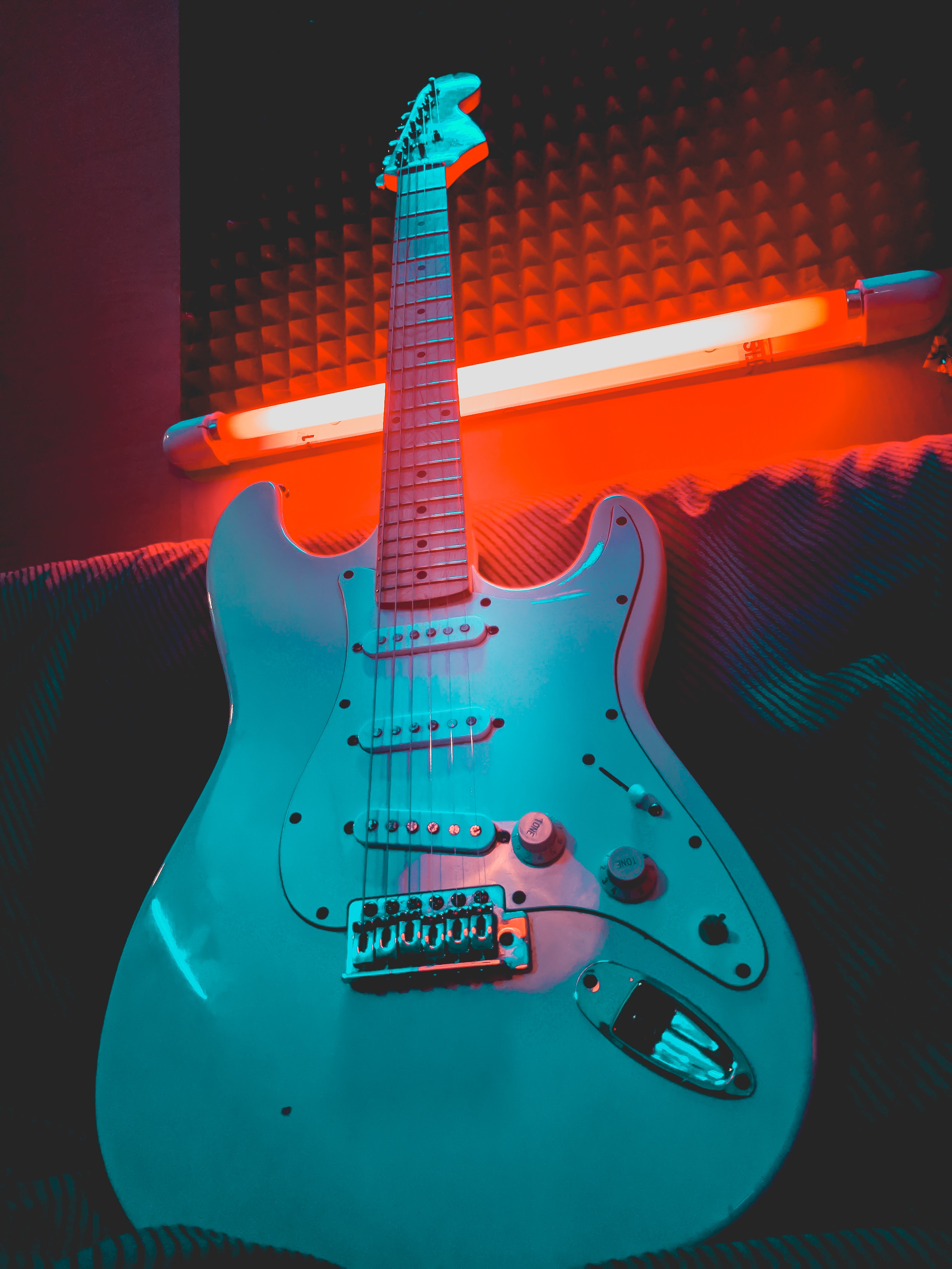 iPhone Electric Guitar Wallpapers - Wallpaper Cave
