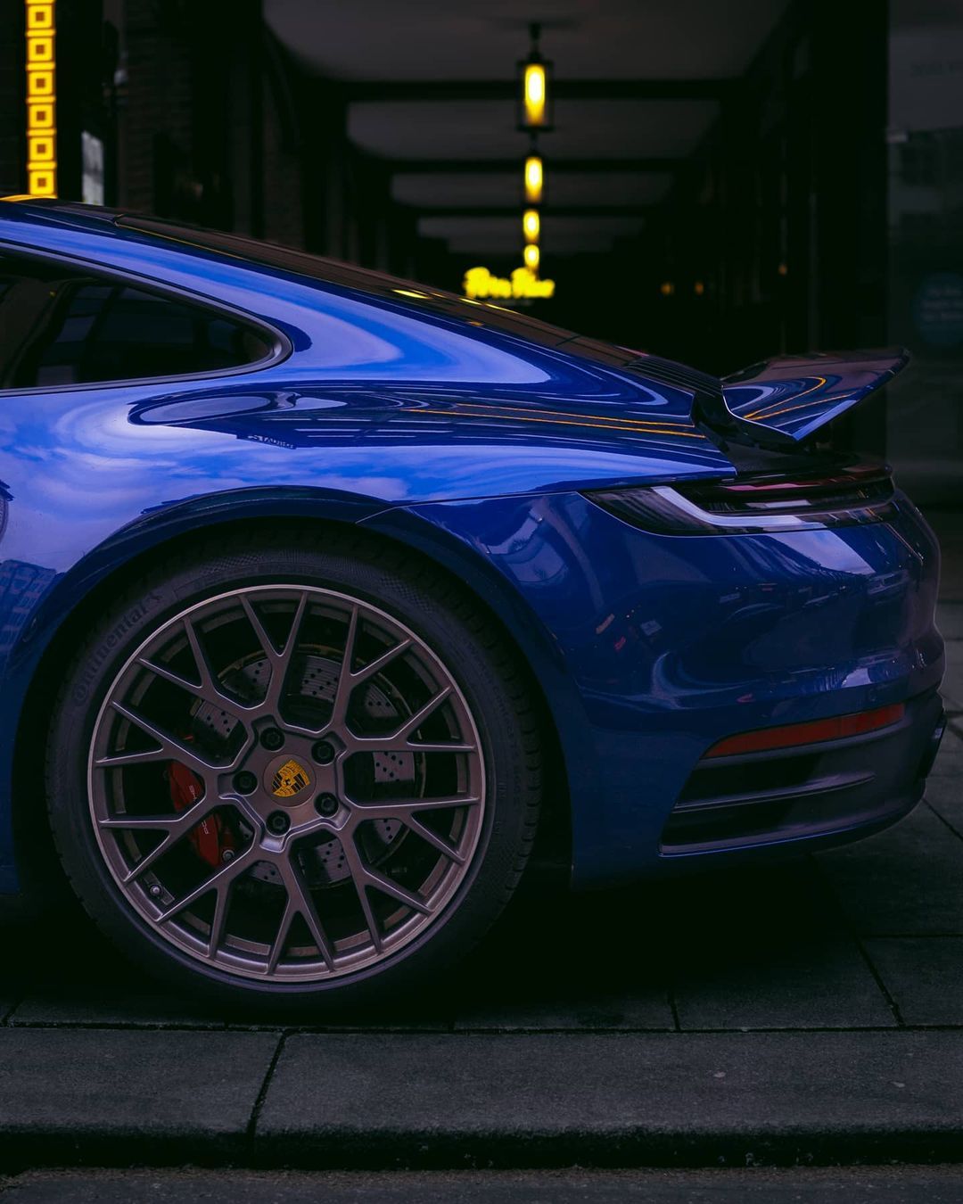 Porsche 911 992 Blue iPhone Wallpapers - Wallpaper Cave
