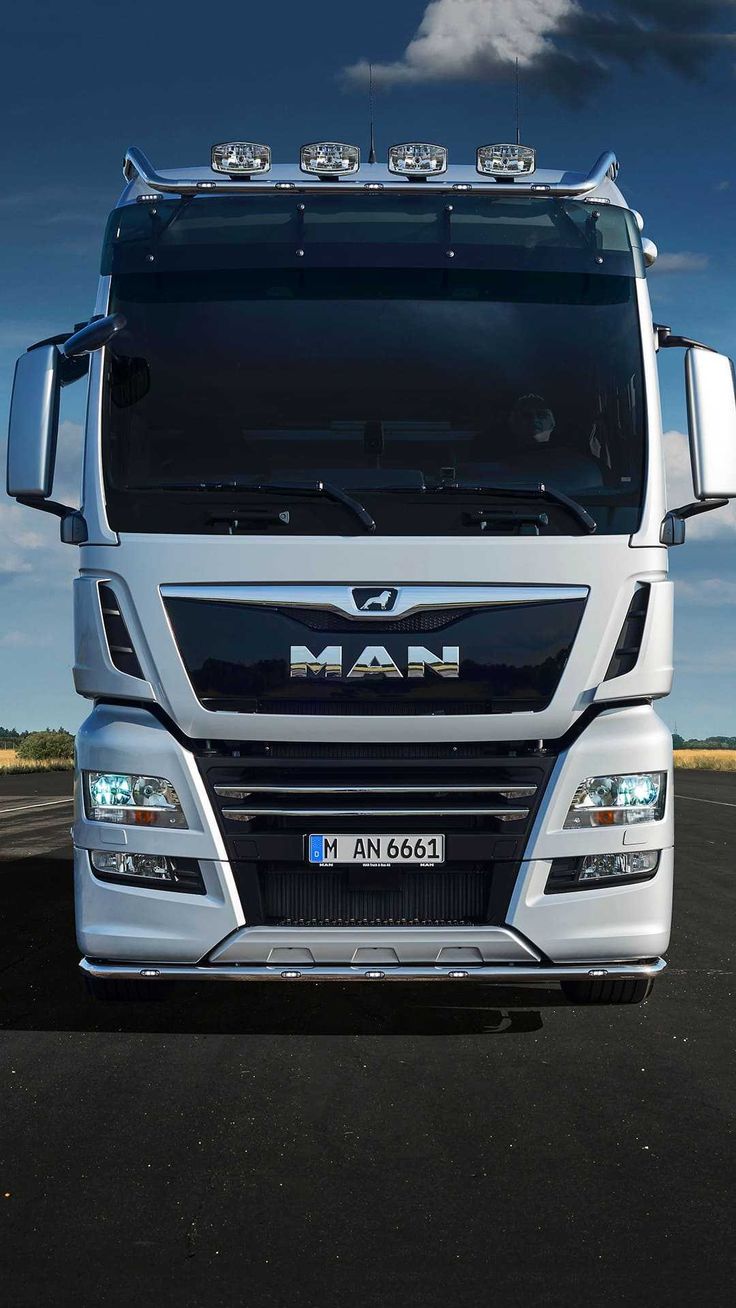 White Trucks Wallpapers - Wallpaper Cave