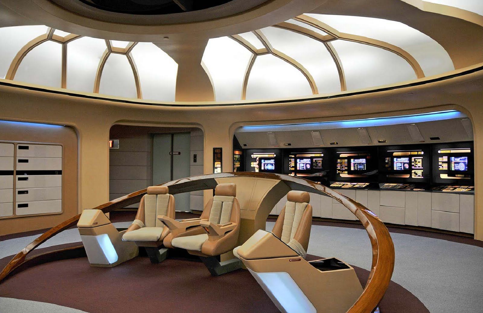 NCC-1701-D Bridge Wallpapers - Wallpaper Cave