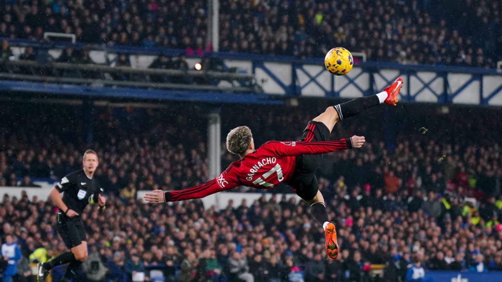 Garnacho Bicycle Kick Wallpapers - Wallpaper Cave Garnacho Bicycle Kick Wallpapers - Wallpaper Cave