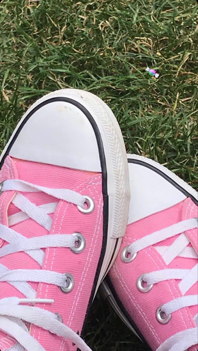 Pink Converse Wallpapers - Wallpaper Cave