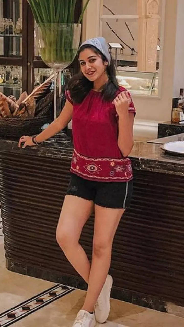 Sakshi Vaidya Wallpapers - Wallpaper Cave