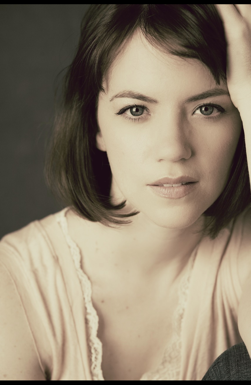 Alexandra Lydon Wallpapers - Wallpaper Cave