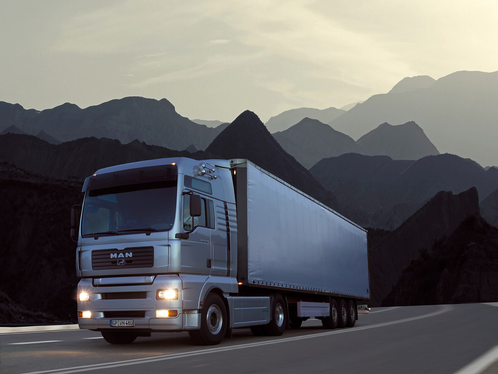 MAN TGS Wallpapers - Wallpaper Cave