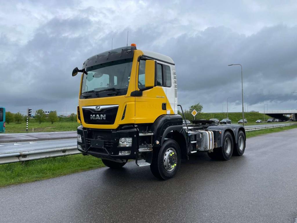 MAN TGS Wallpapers - Wallpaper Cave