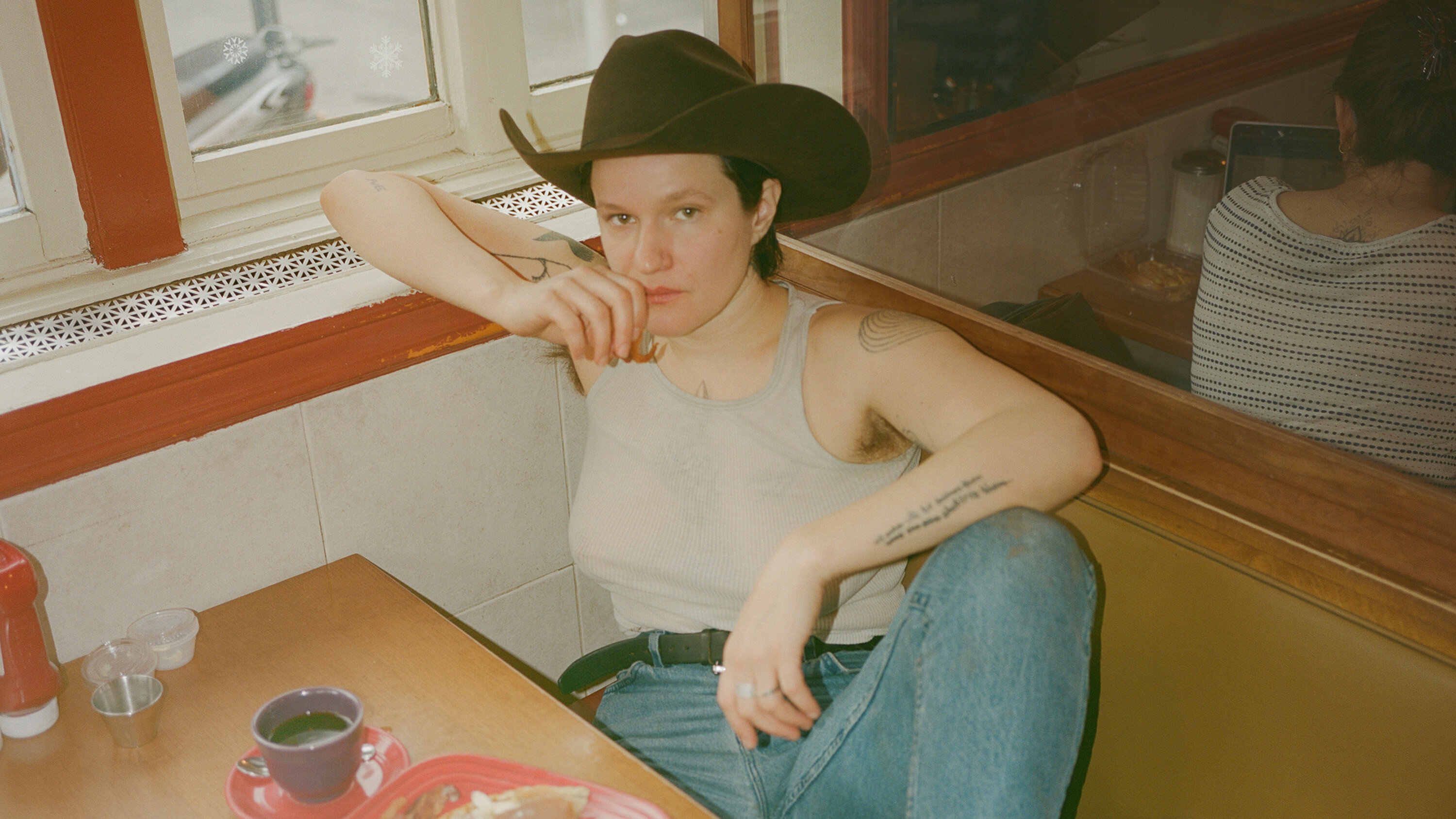 Adrianne Lenker Wallpapers - Wallpaper Cave