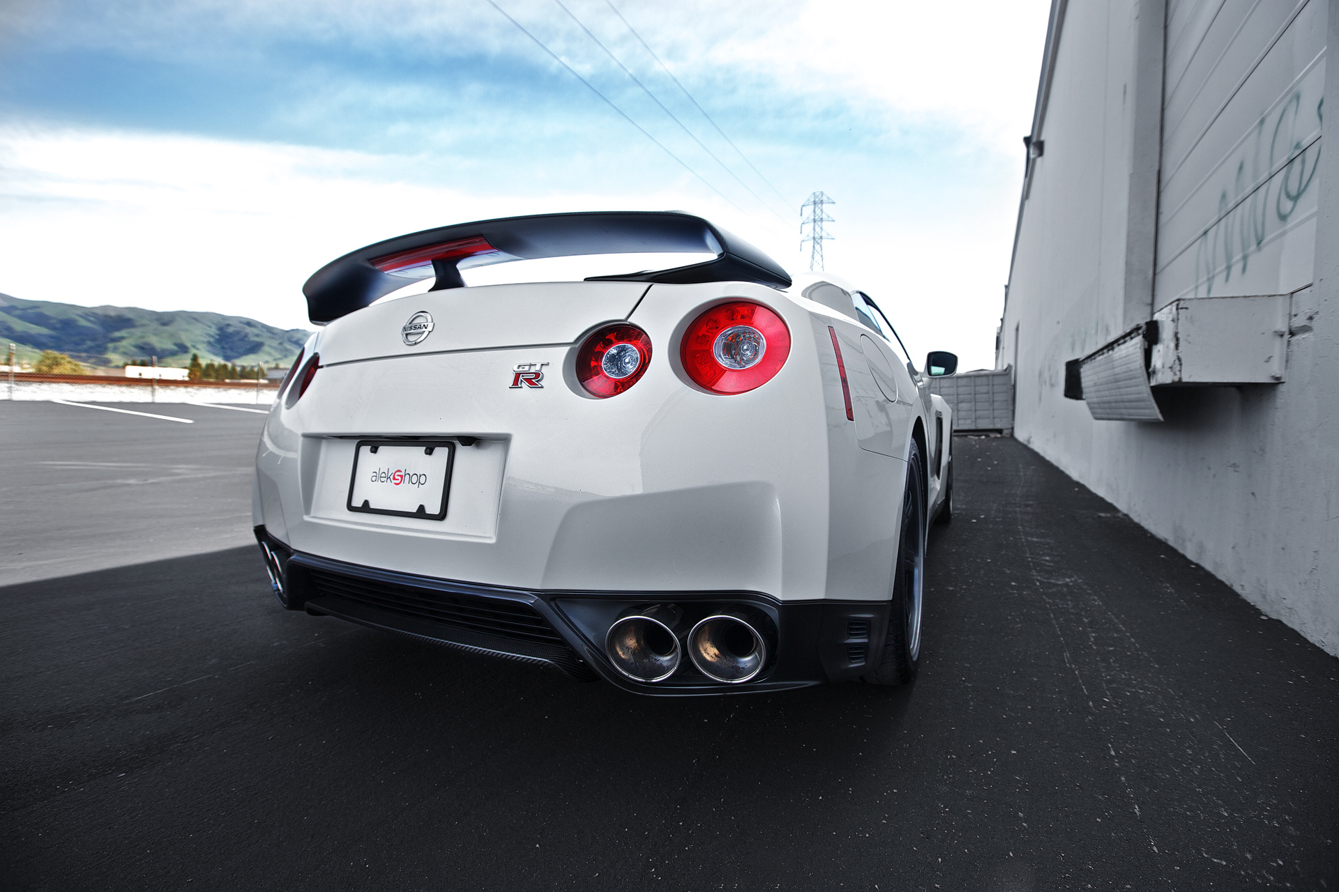 White Nissan GTR Wallpapers - Wallpaper Cave