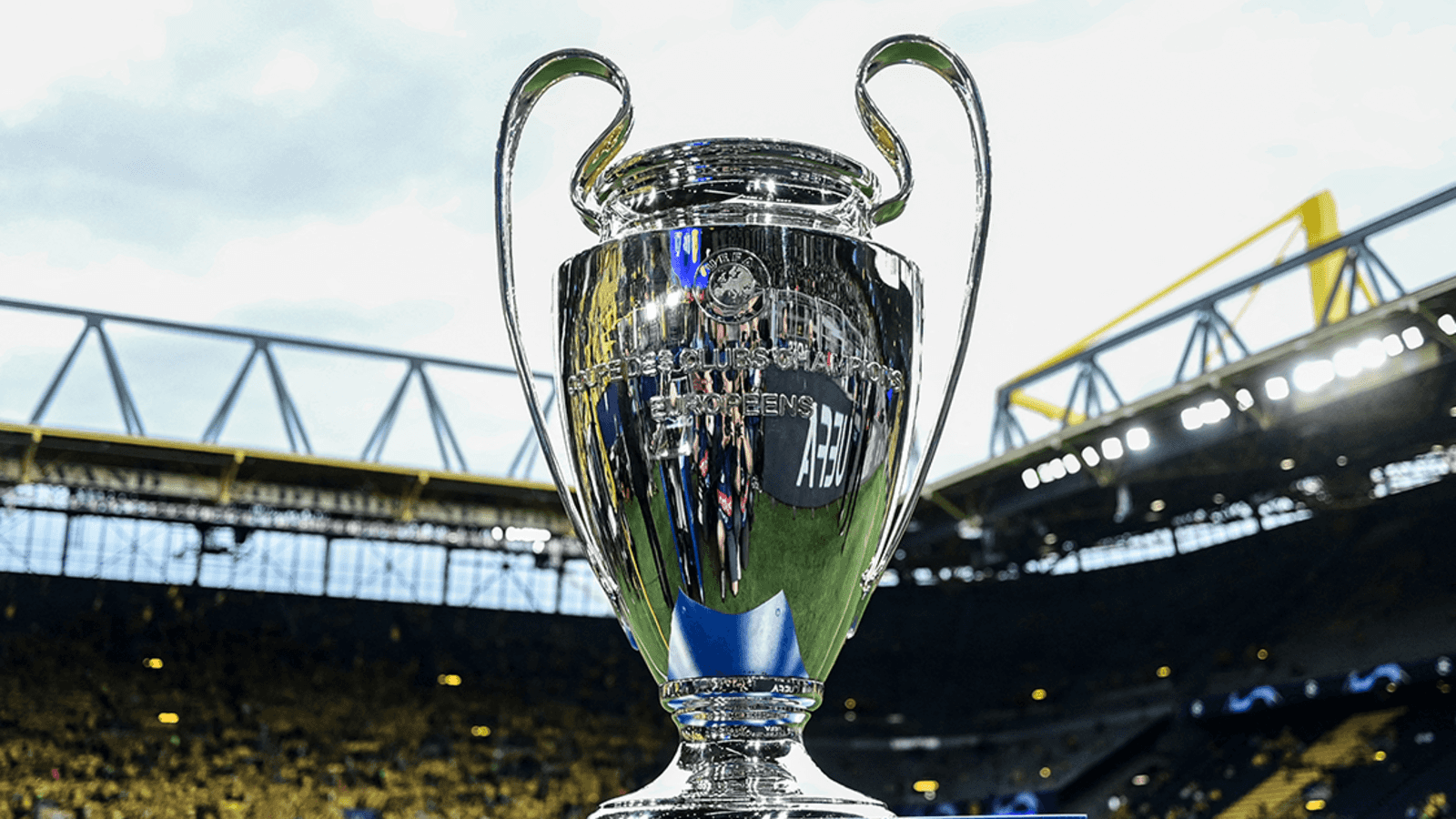 Champions League 2025 Wallpapers - Wallpaper Cave