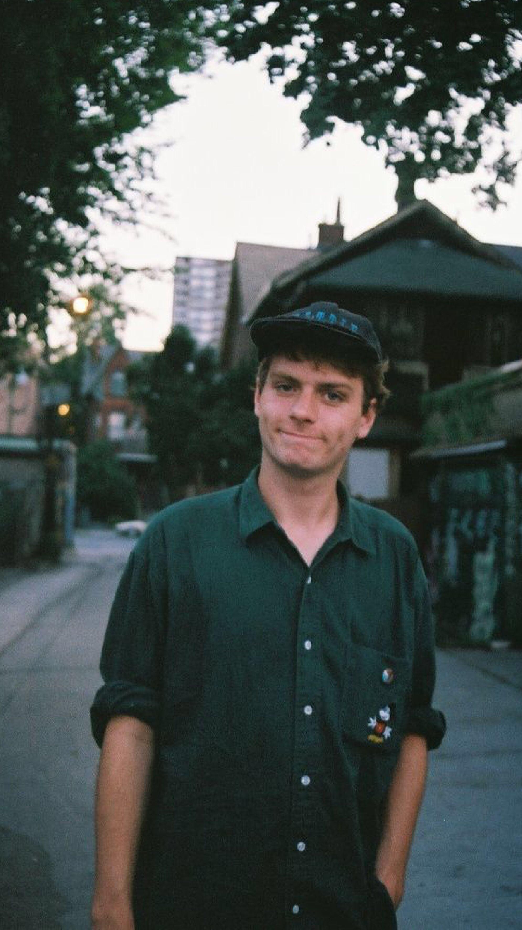 Mac Demarco iPhone Wallpapers - Wallpaper Cave