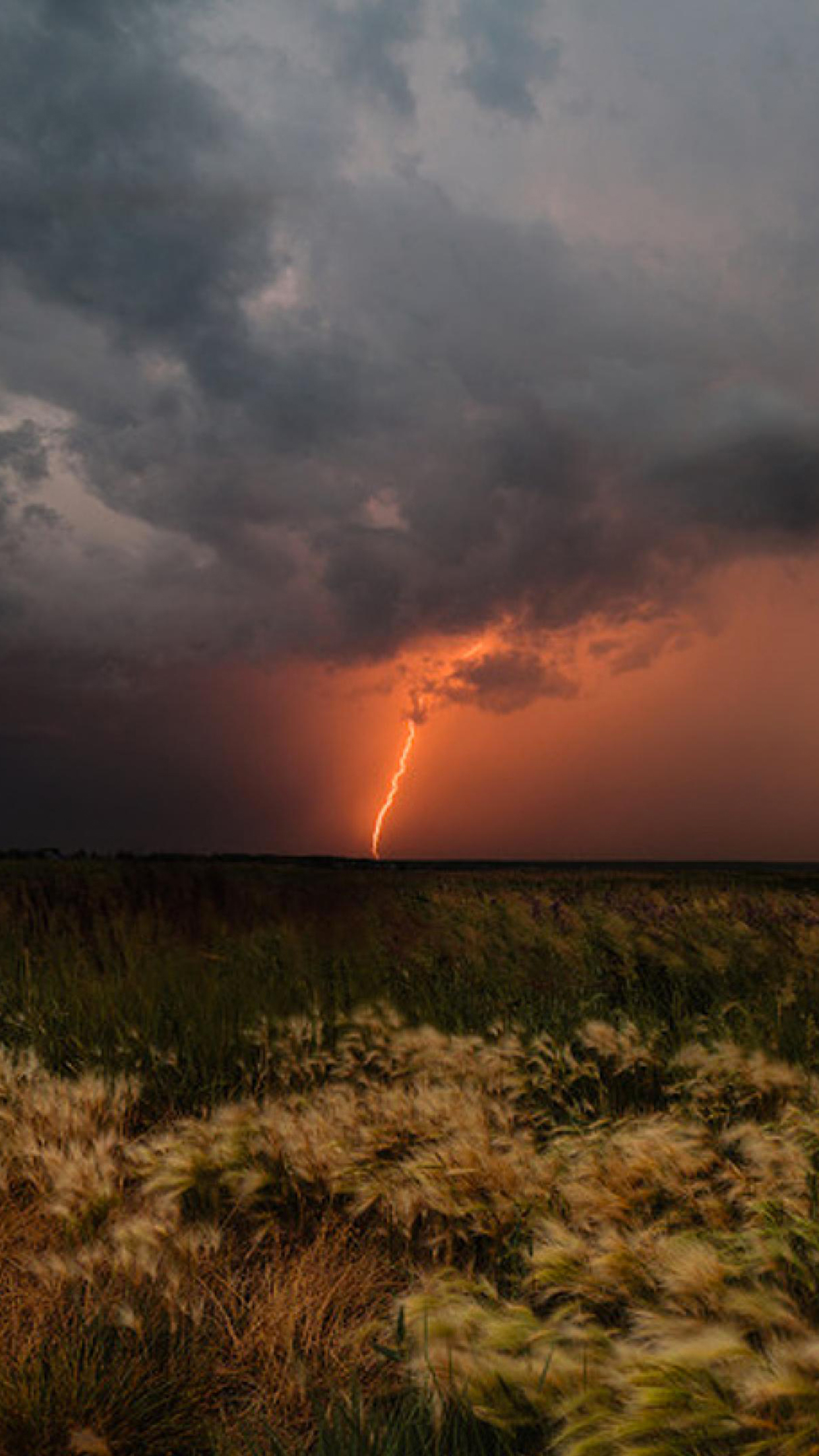 iPhone Storm Wallpapers - Wallpaper Cave