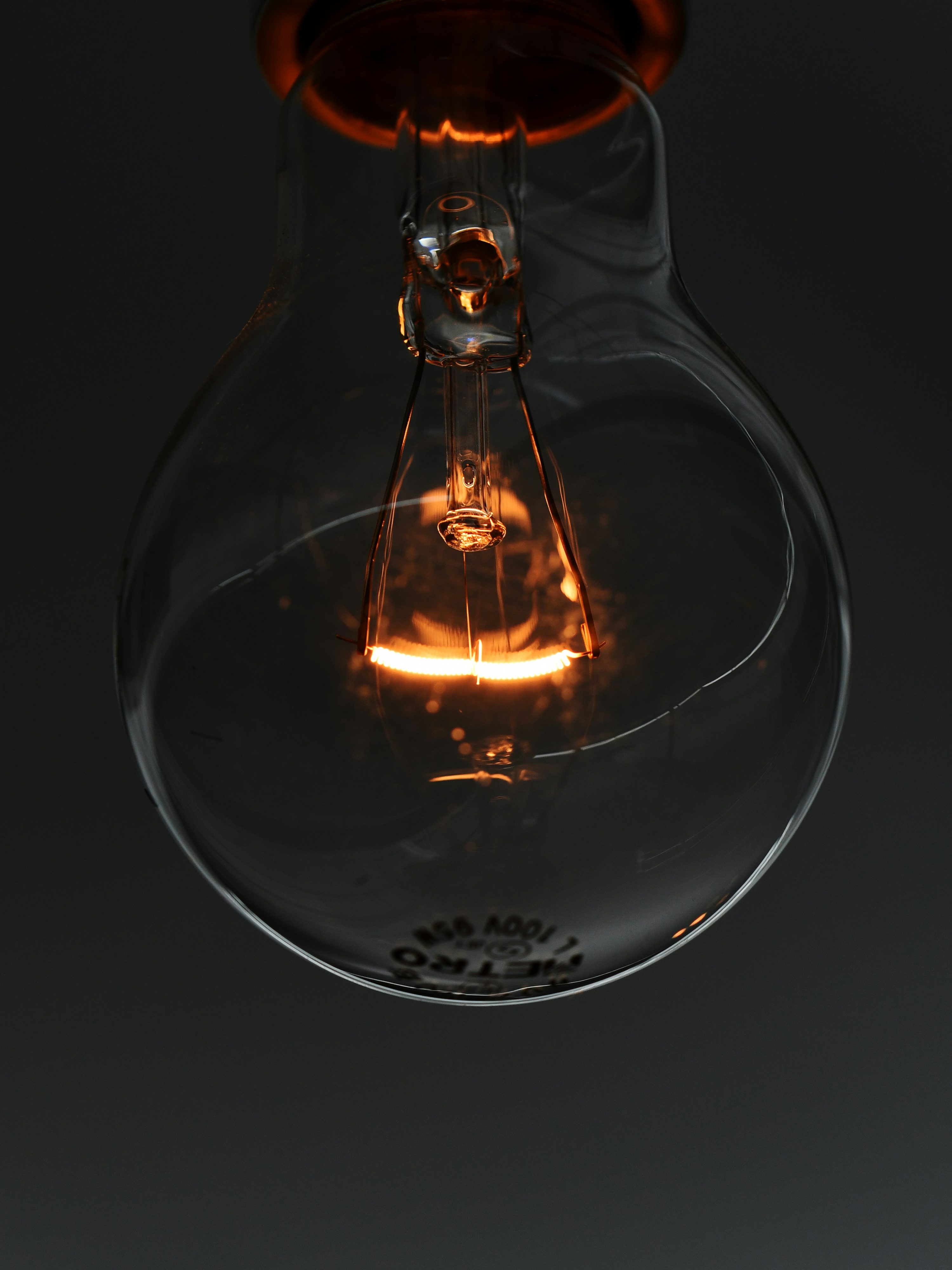 Light Bulb Phone Wallpapers - Wallpaper Cave