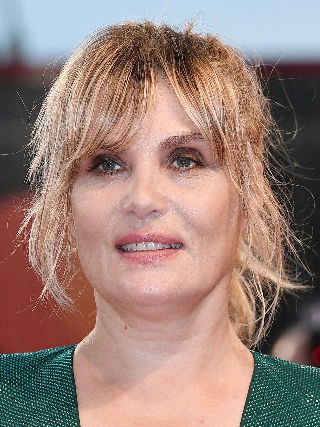 Emmanuelle Seigner Wallpapers - Wallpaper Cave