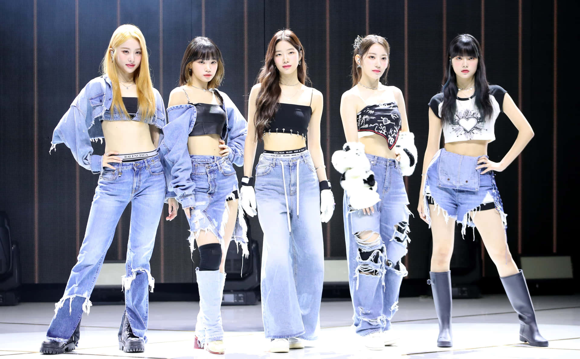 LE SSERAFIM Wallpapers - Wallpaper Cave