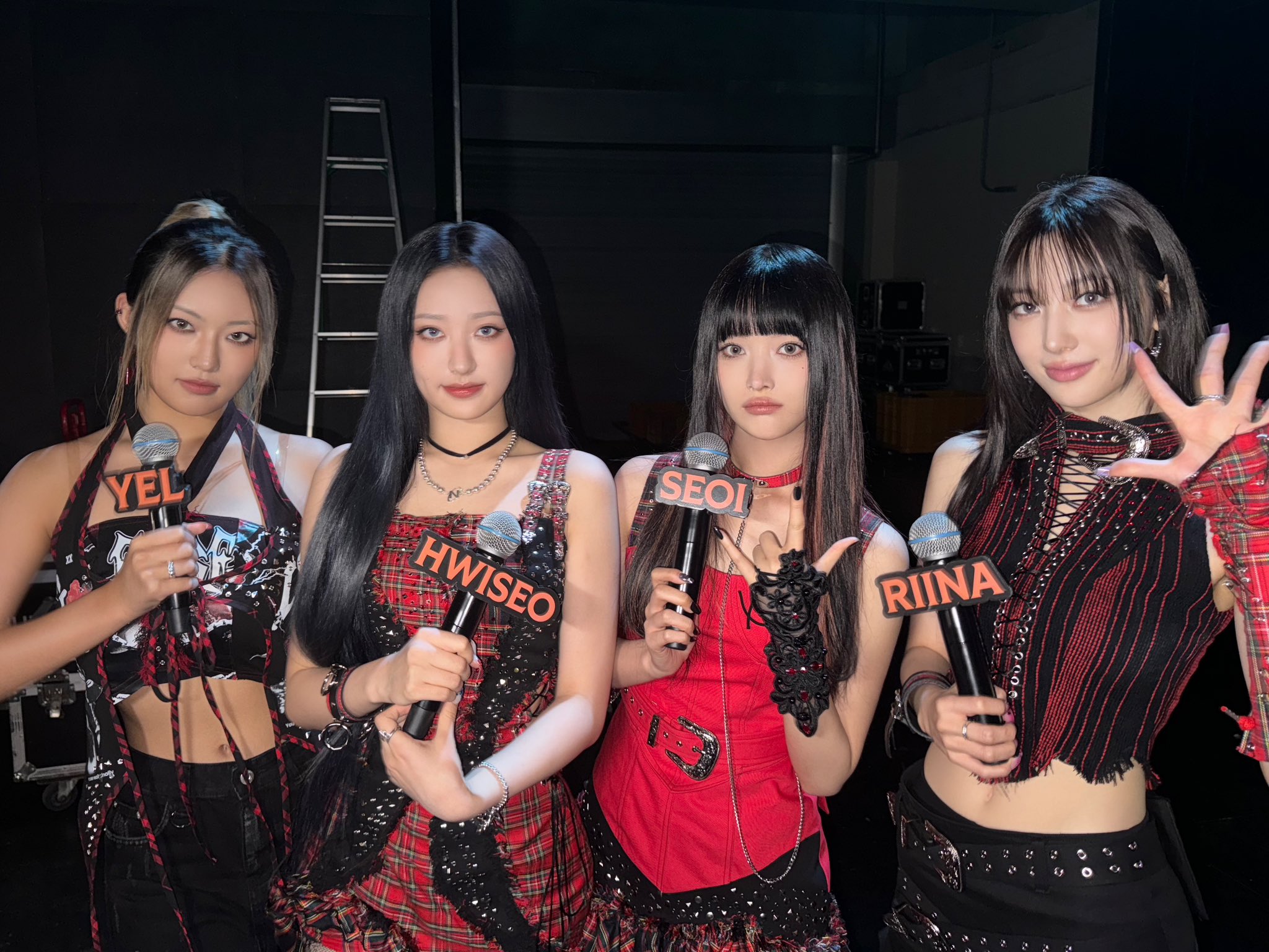 H1-KEY Let It Burn Wallpapers - Wallpaper Cave