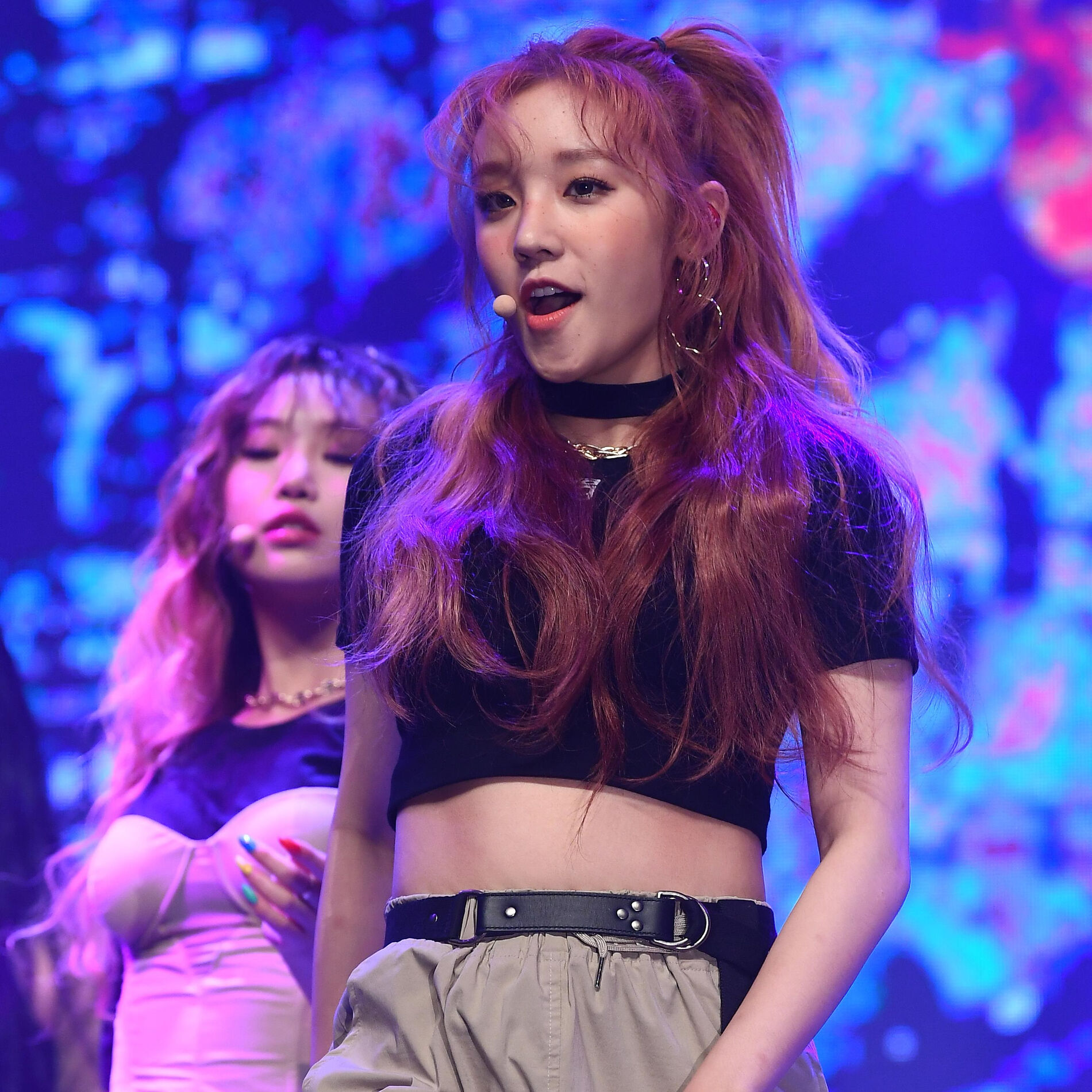 Fire Yuqi Wallpapers - Wallpaper Cave