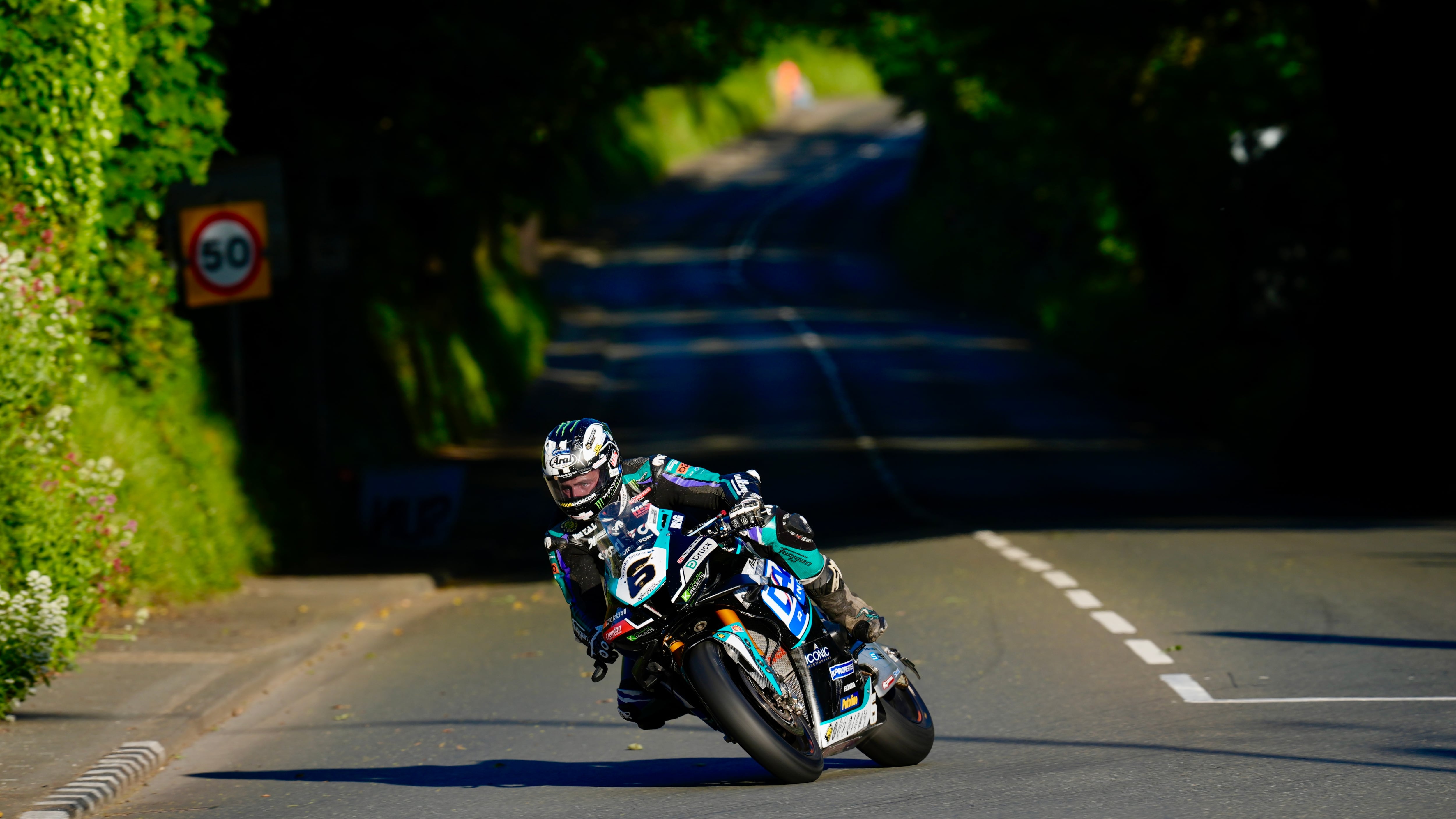 Isle Of Man TT Races Wallpapers - Wallpaper Cave