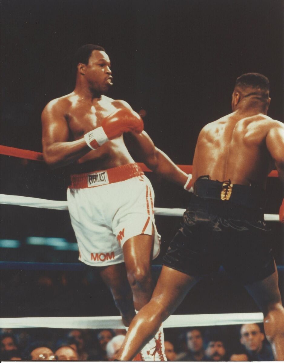 Mike Tyson Vs Larry Holmes Wallpapers - Wallpaper Cave