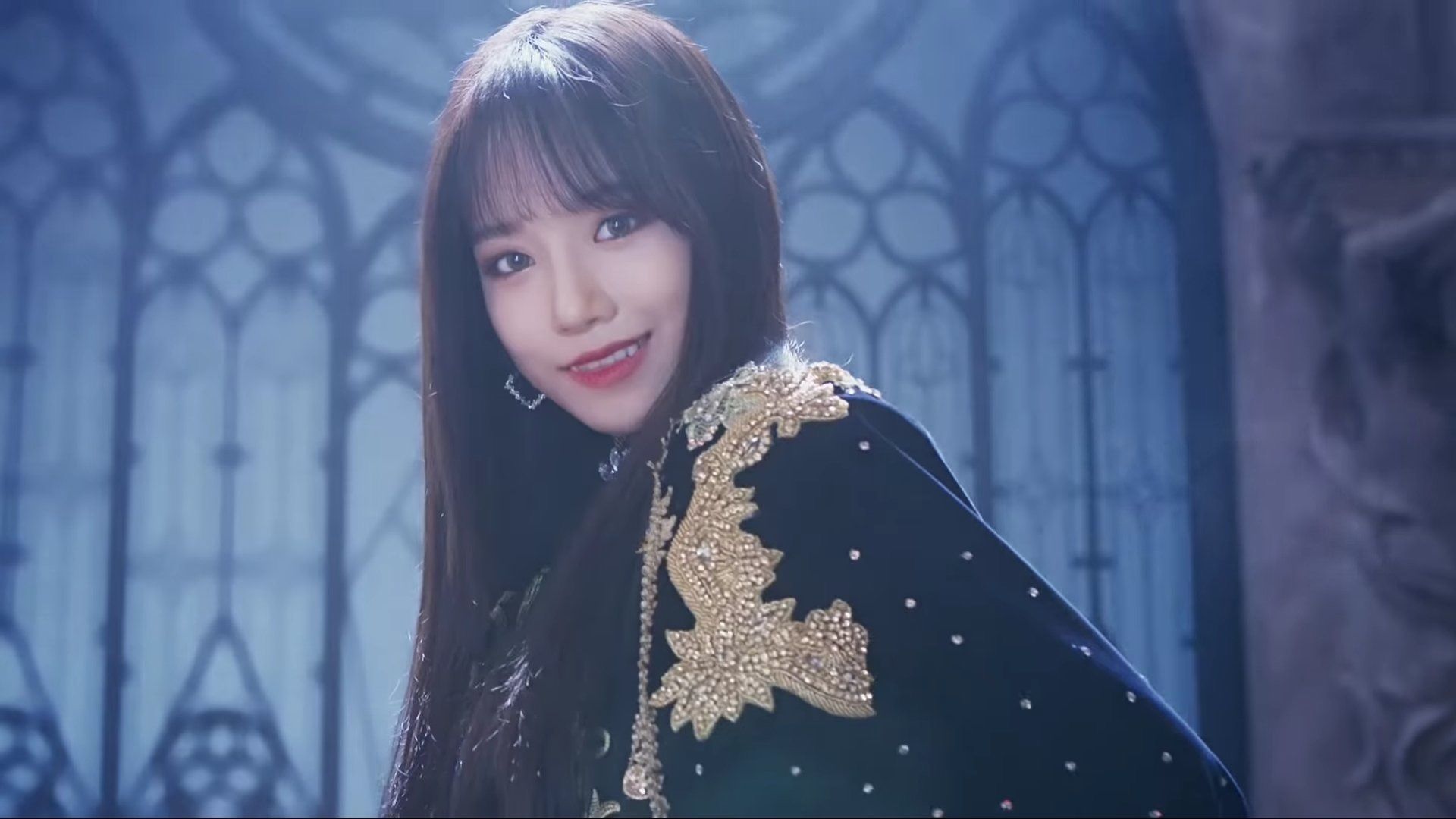 Izone Vampire Wallpapers - Wallpaper Cave