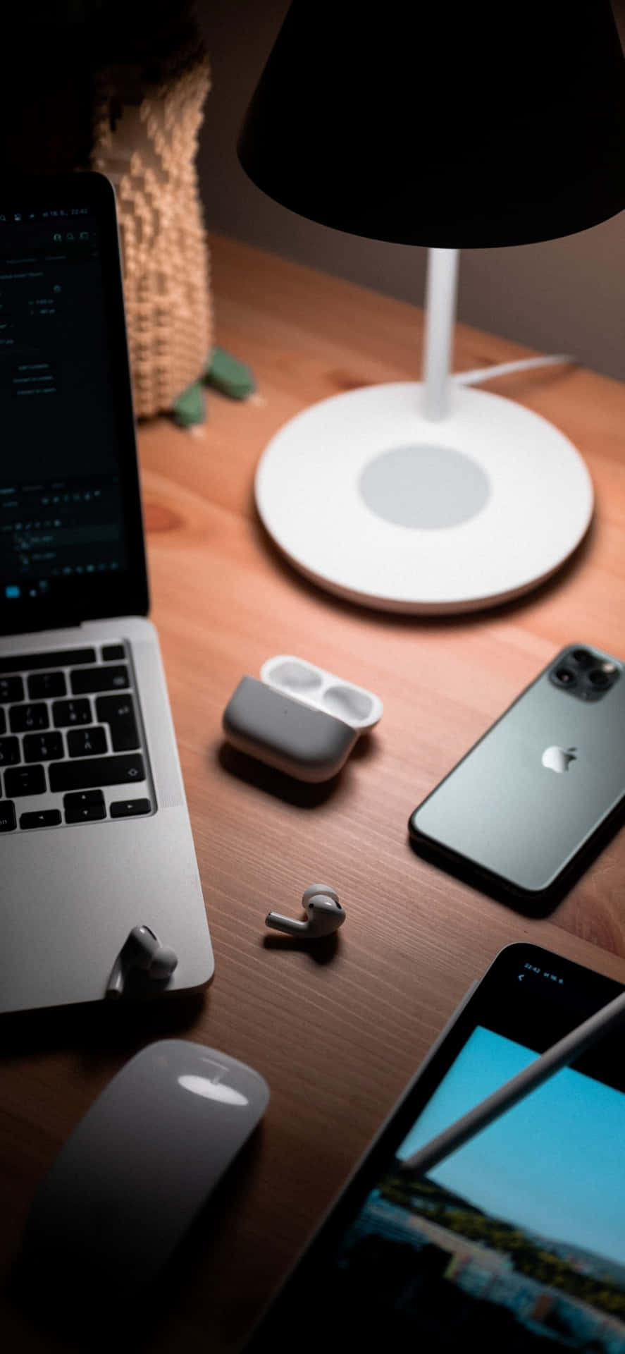 Desk Phone Wallpapers - Wallpaper Cave