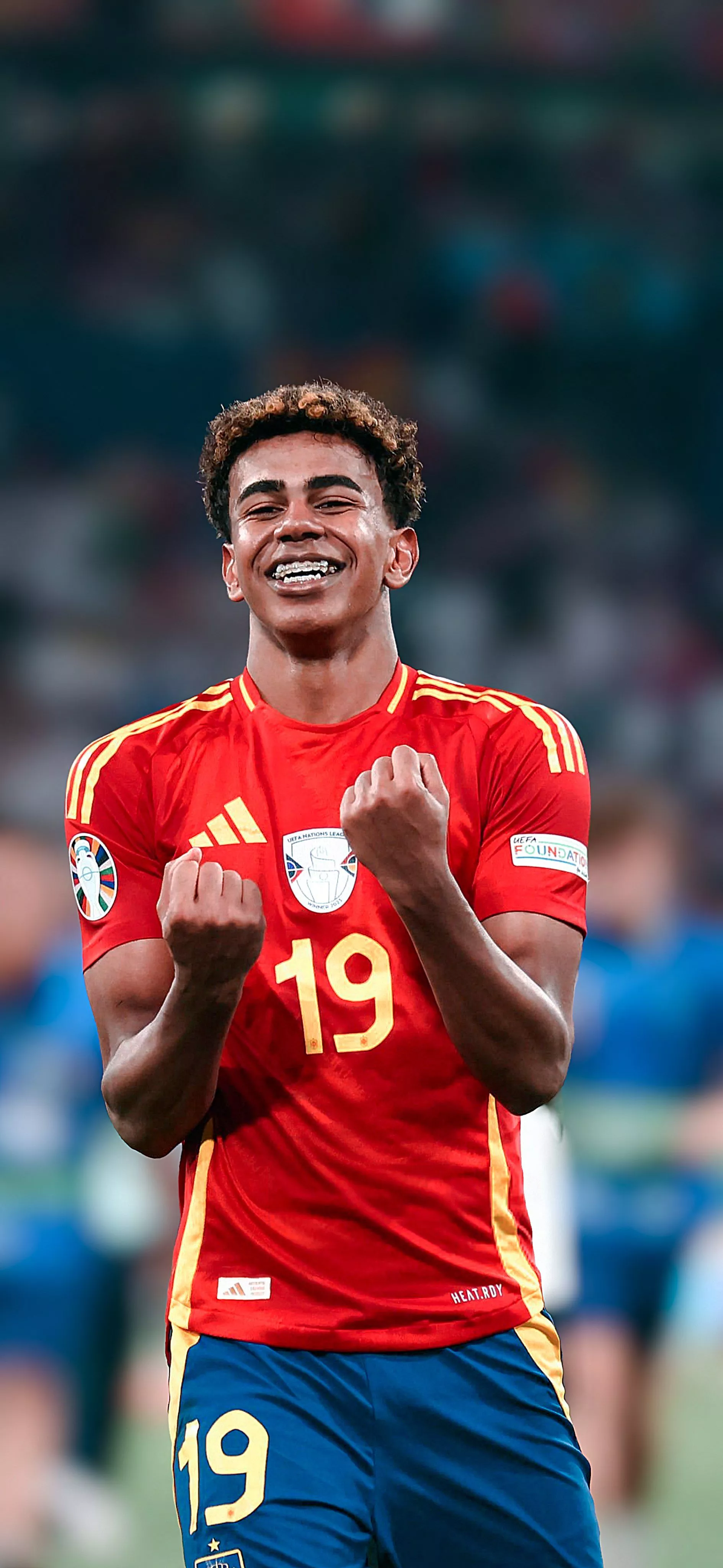 Lamine Yamal 4k Phone Wallpapers - Wallpaper Cave