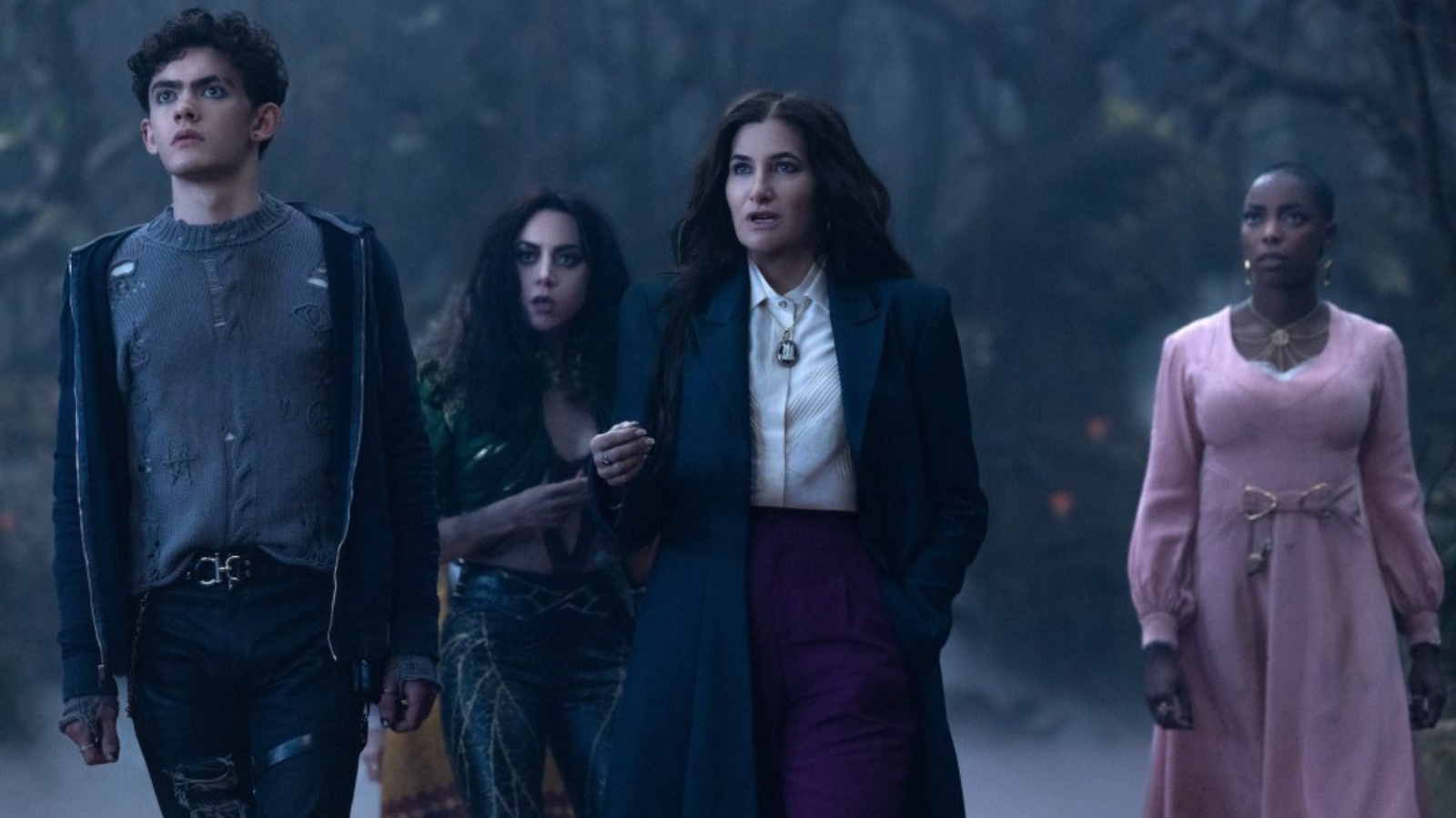 Agatha All Along Wallpapers - Wallpaper Cave