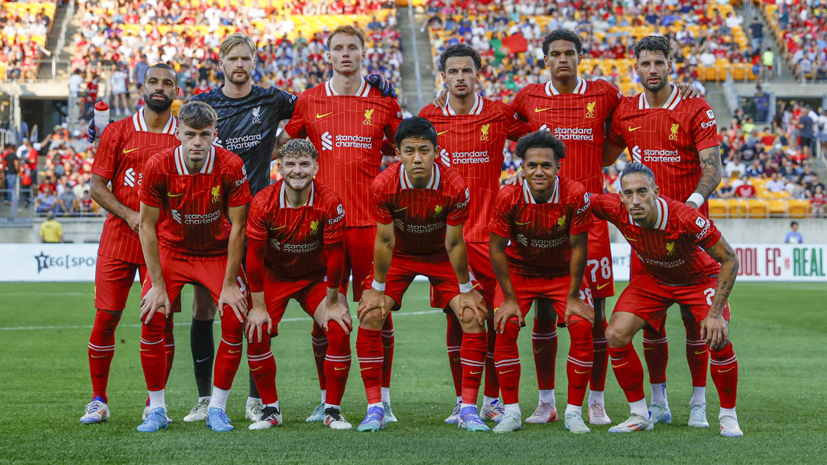 Liverpool Team Wallpaper