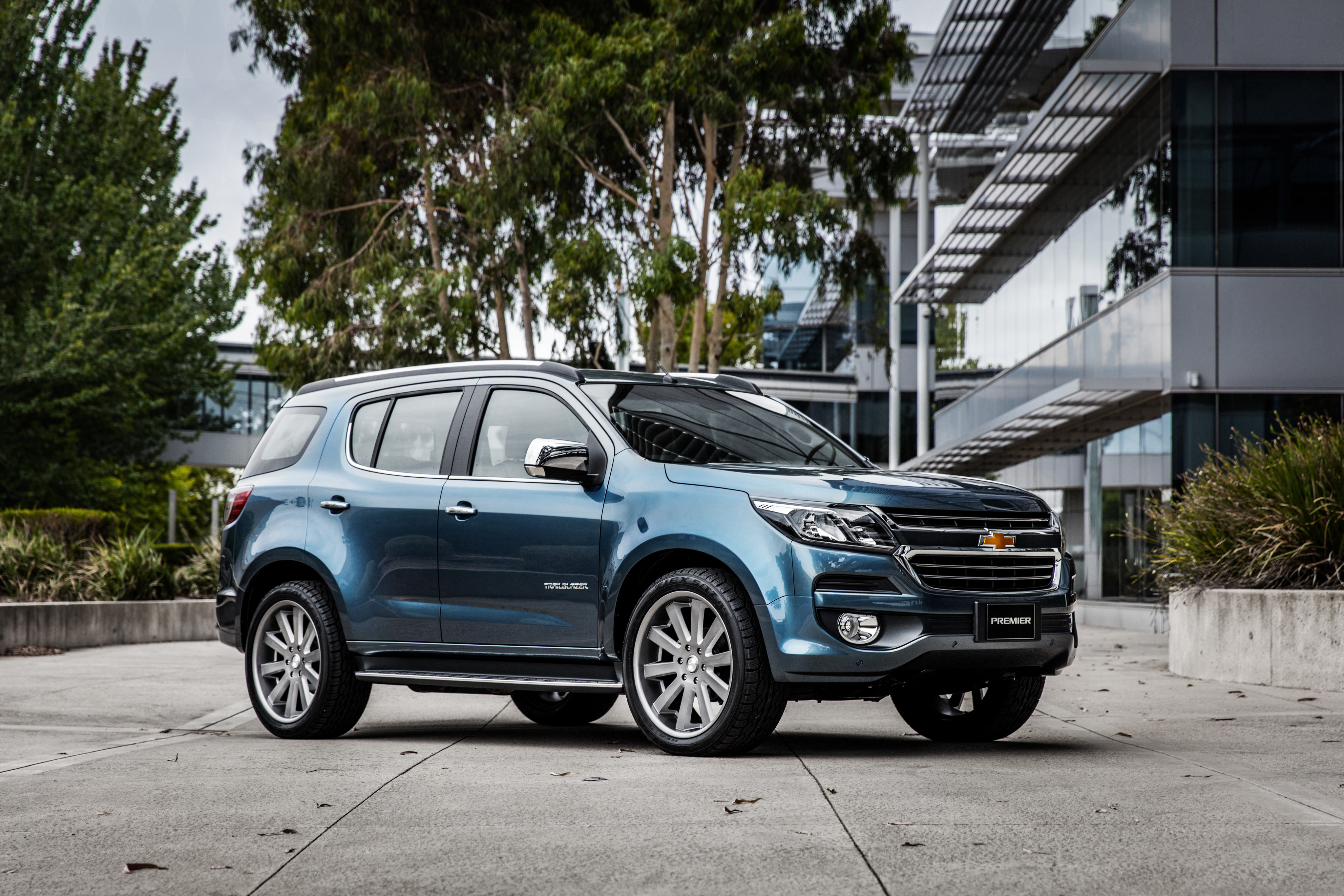 Chevrolet Suv Wallpapers - Wallpaper Cave