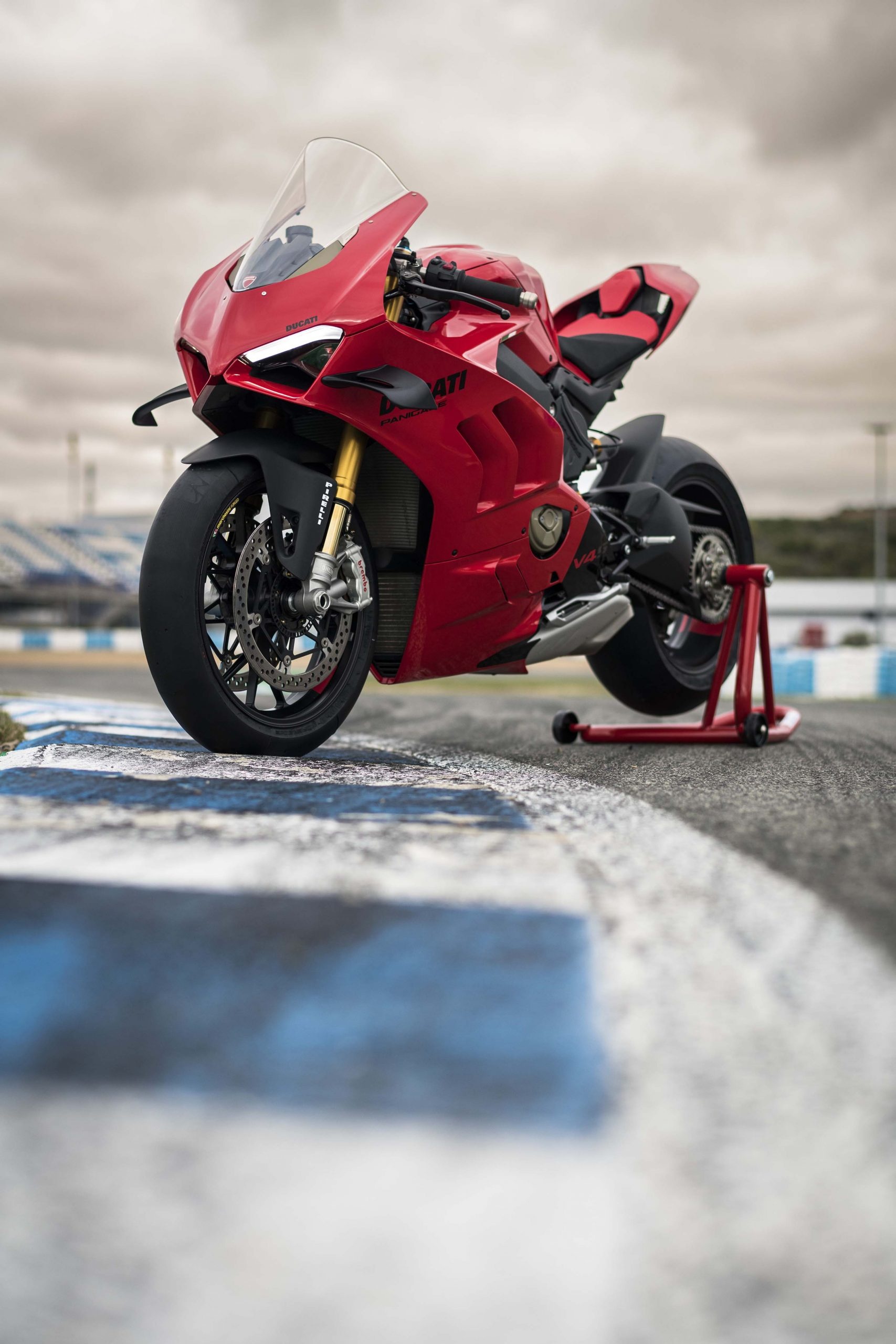 Ducati Panigale V4 2025 Wallpaper 4k Desktop - Infoupdate.org