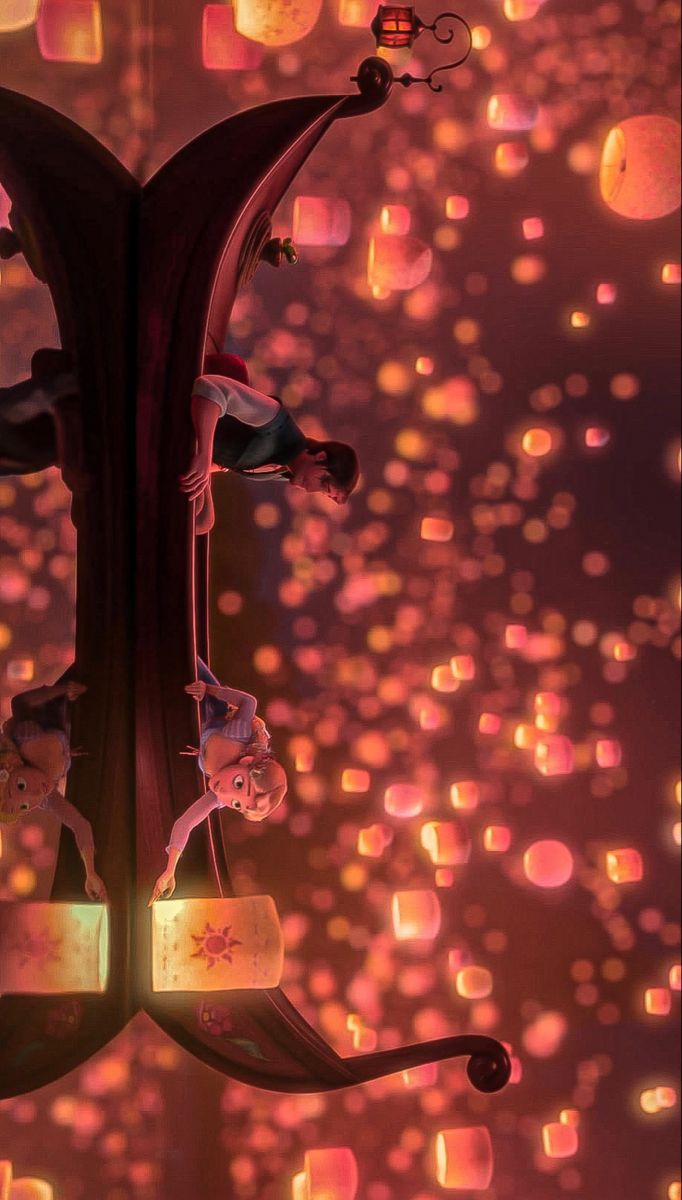 Tangled Lantern Wallpaper