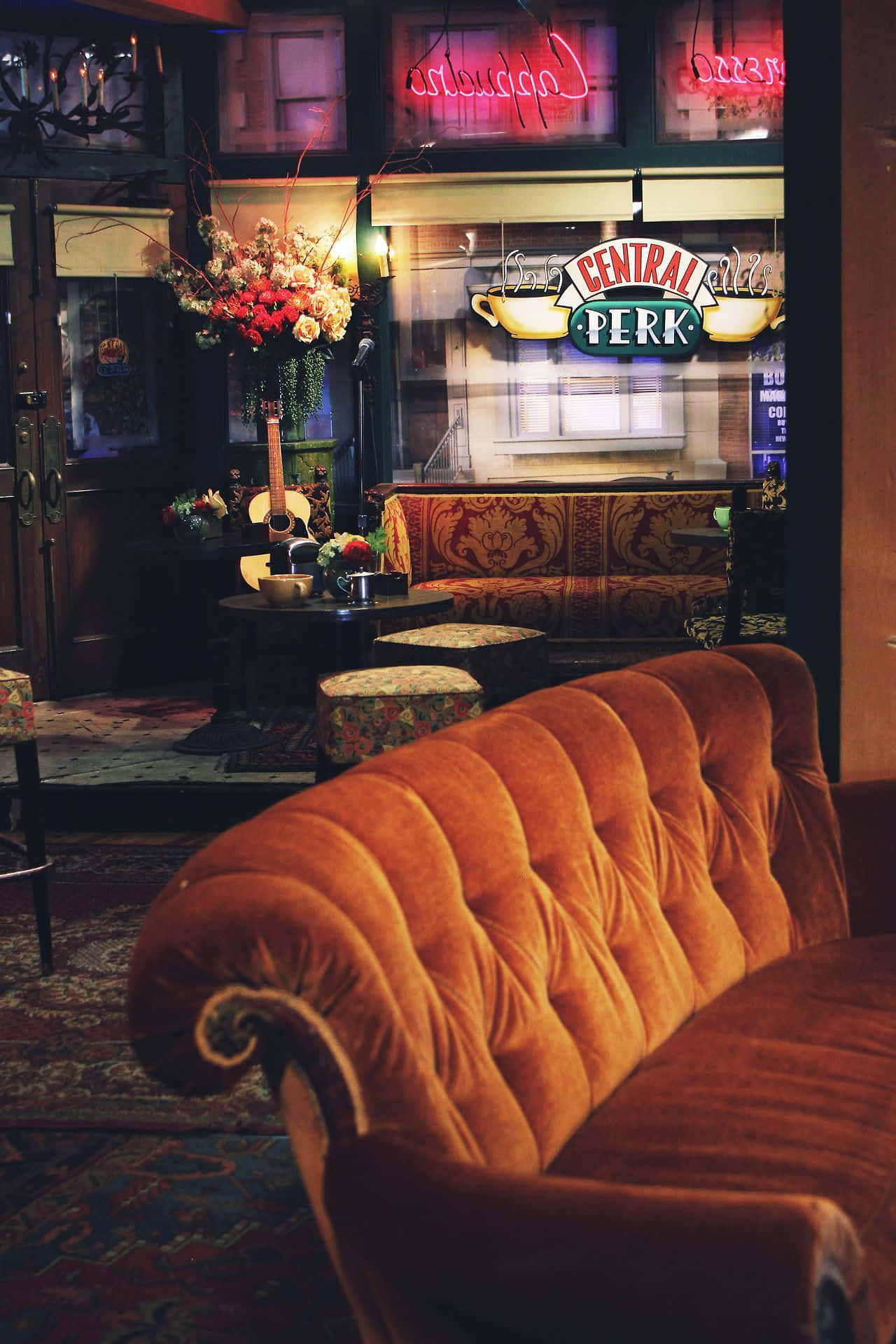 Friends Central Perk Couch Wallpapers - Wallpaper Cave