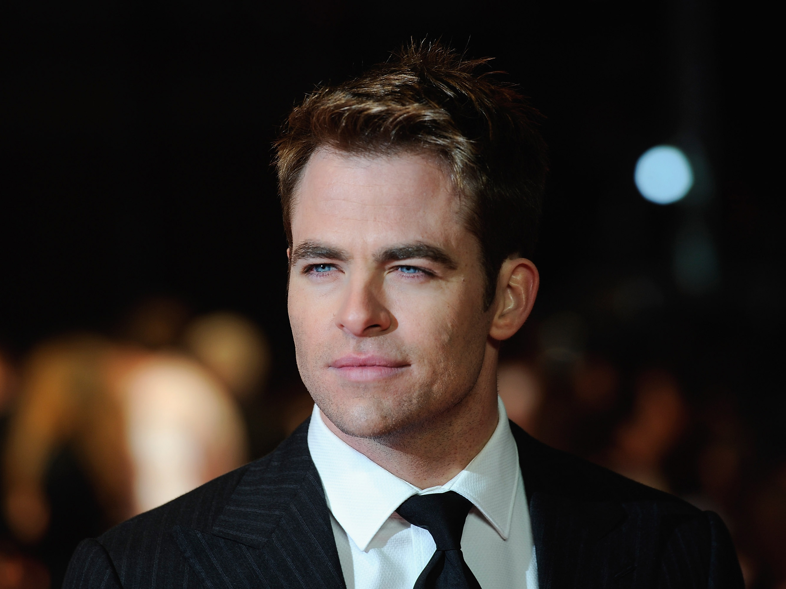 Chris Pine Wallpapers - Wallpaper Cave
