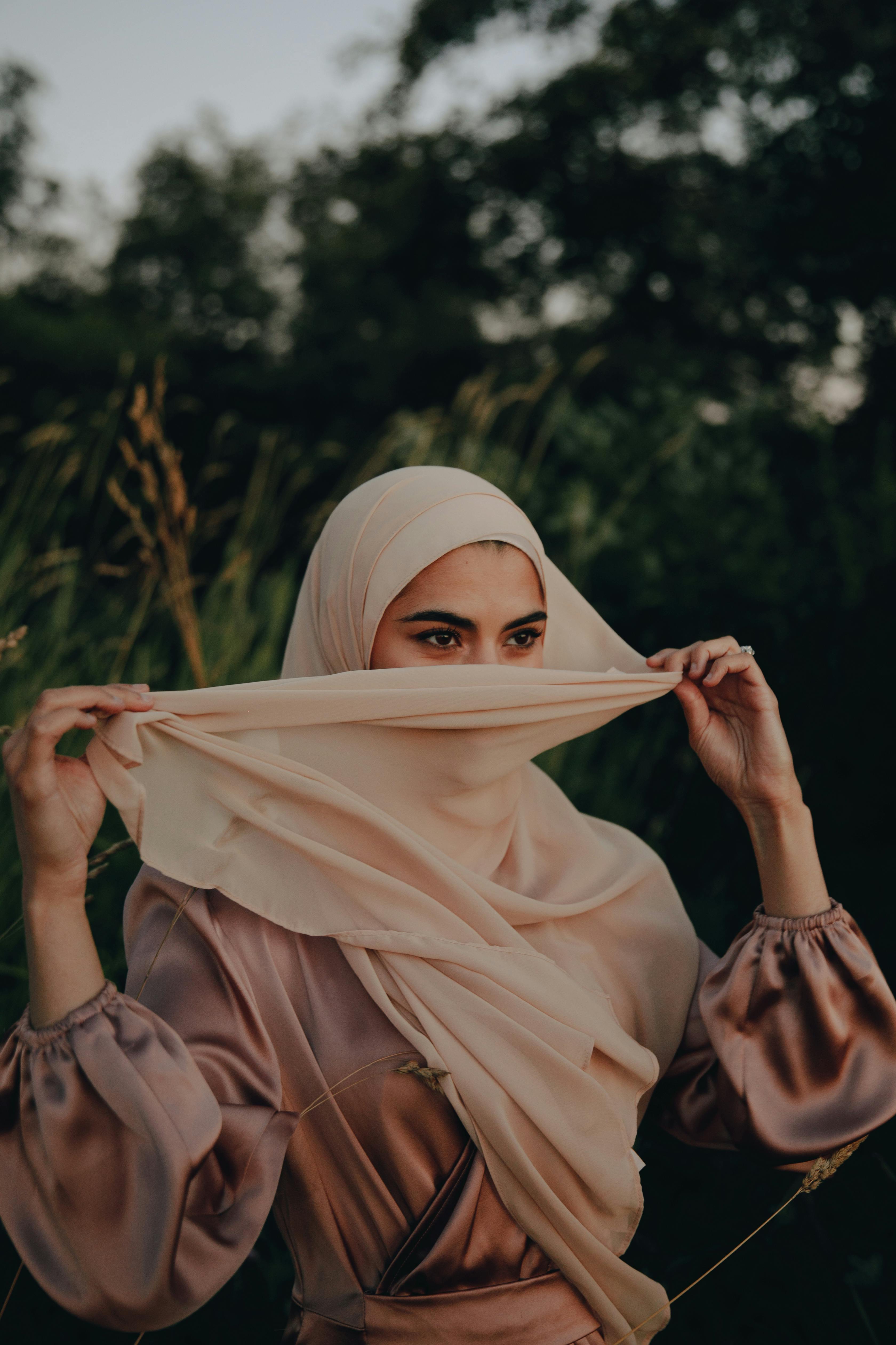 Hijab Girl Wallpapers - Wallpaper Cave
