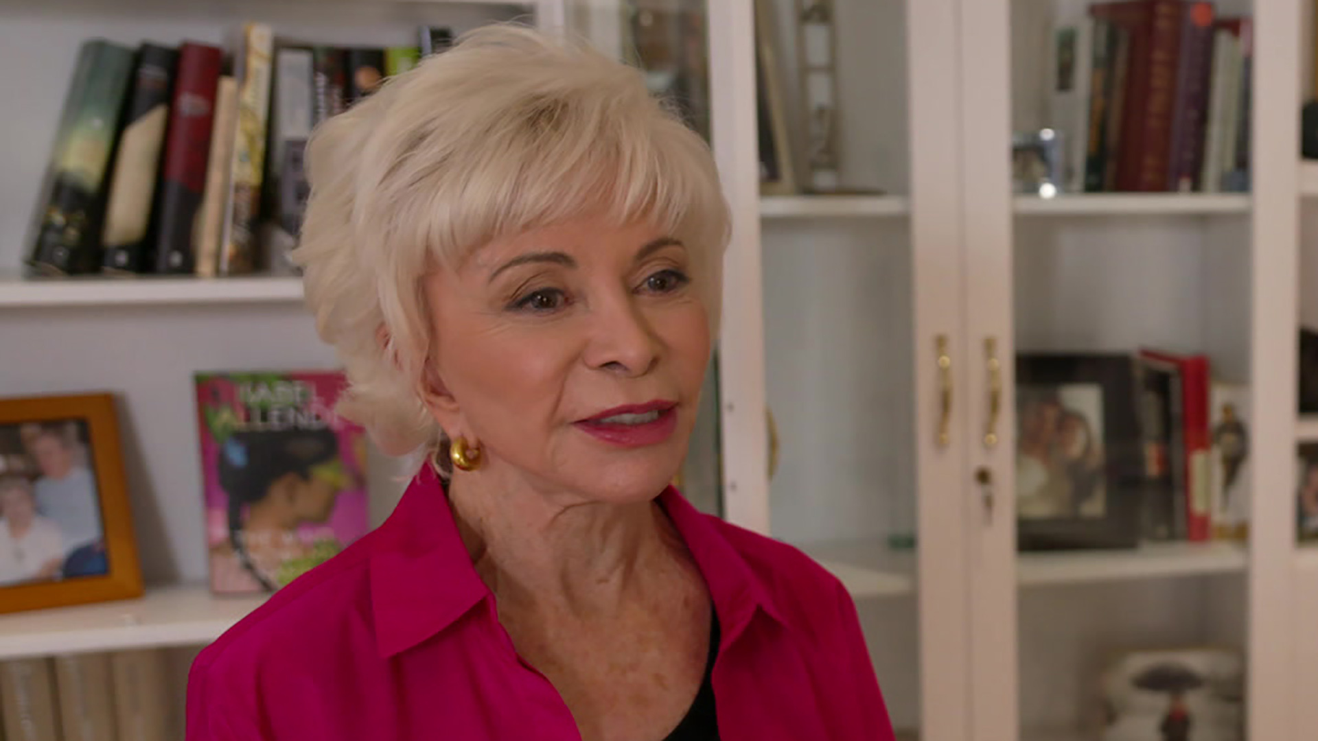 Isabel Allende Wallpapers - Wallpaper Cave