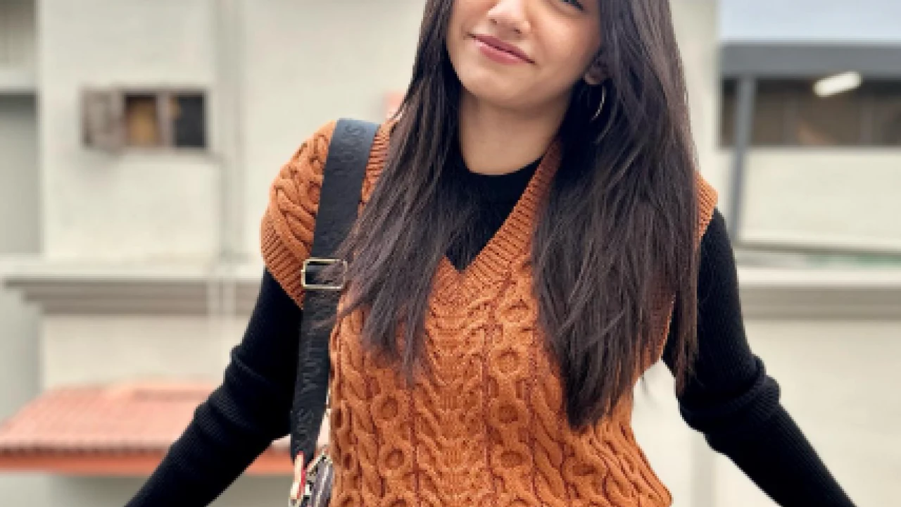 Aina Asif Wallpapers - Wallpaper Cave