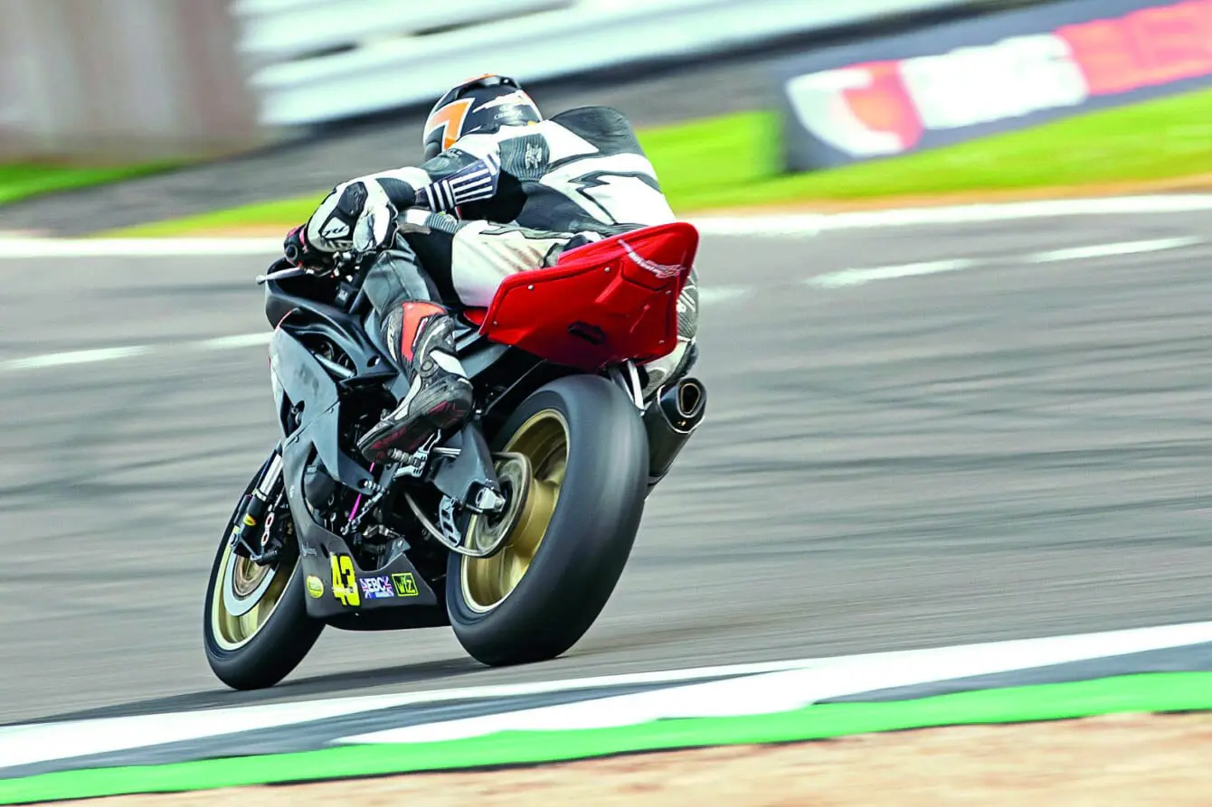 RST Moto Wallpapers - Wallpaper Cave