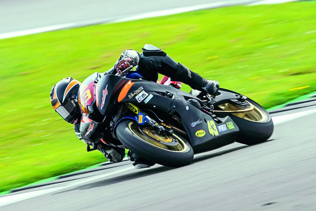 RST Moto Wallpapers - Wallpaper Cave