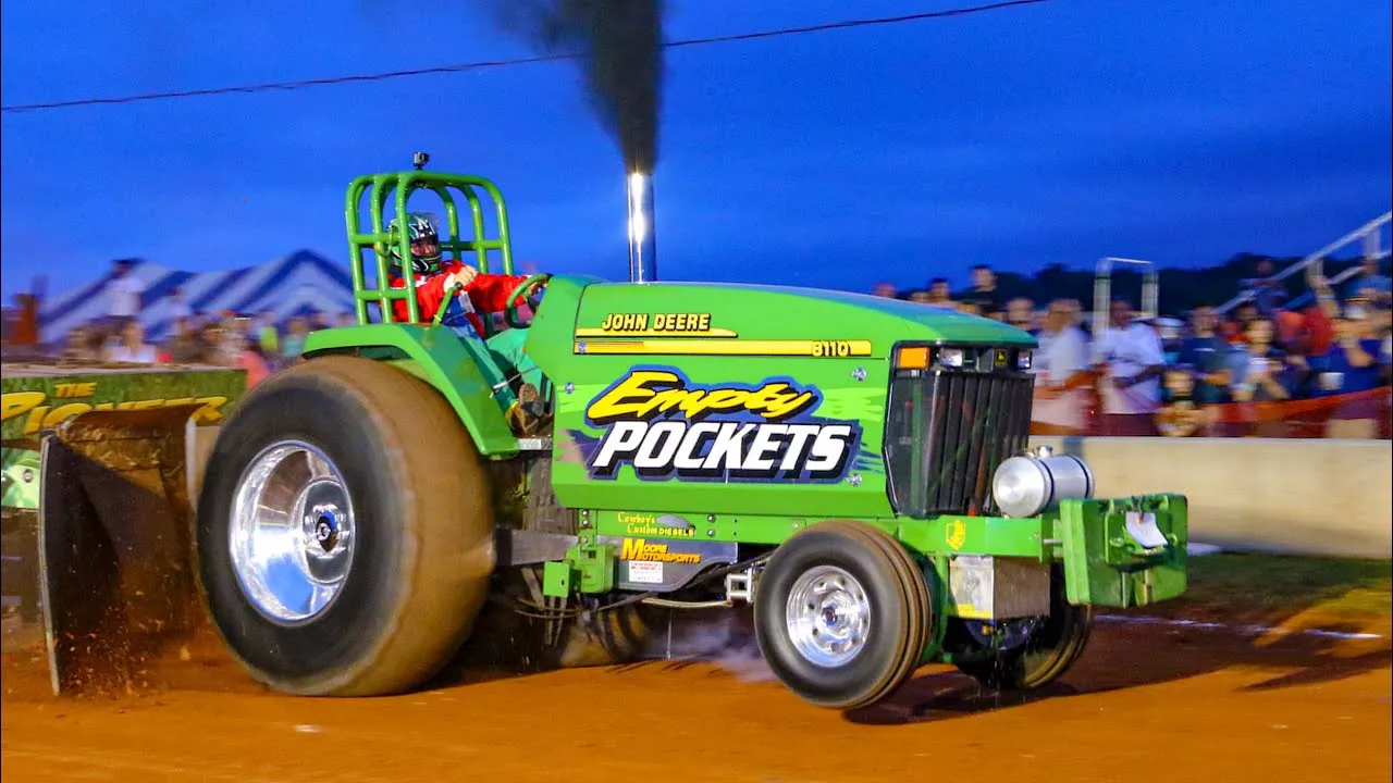 Pulling Tractors Wallpapers - Wallpaper Cave