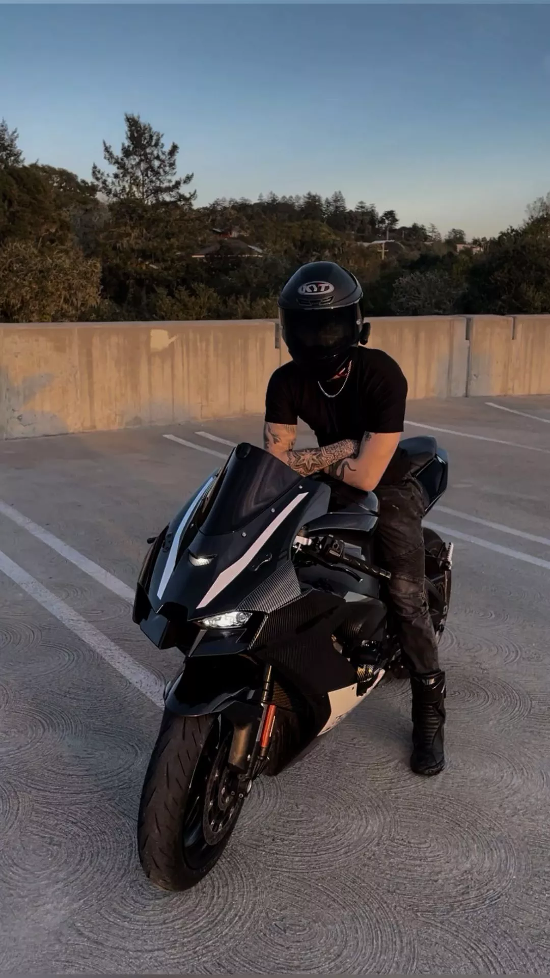 Biker Guys Wallpapers - Wallpaper Cave