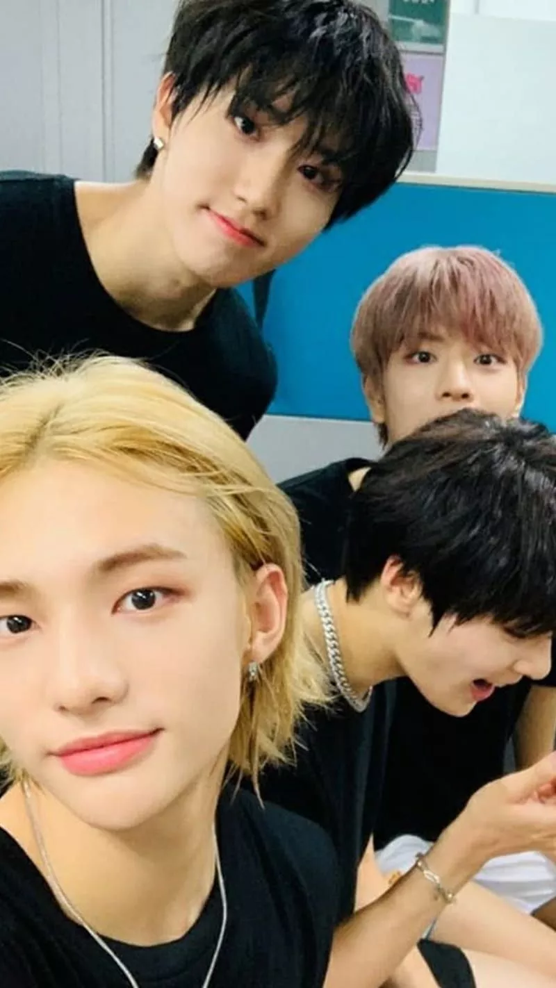 Han And Hyunjin Wallpapers - Wallpaper Cave