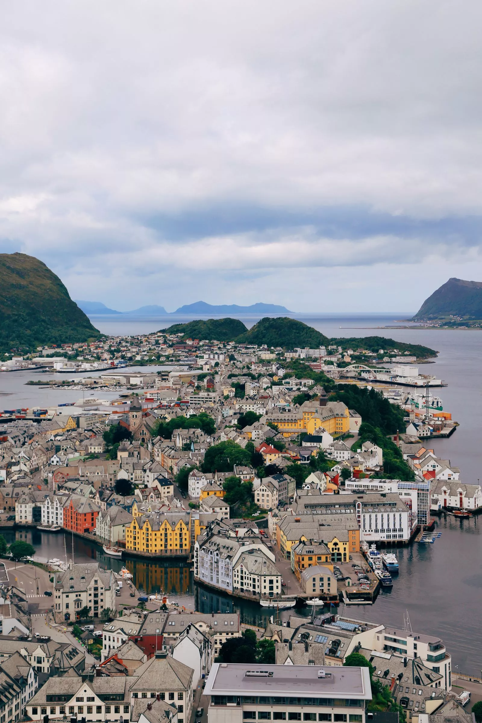 Alesund Wallpapers - Wallpaper Cave