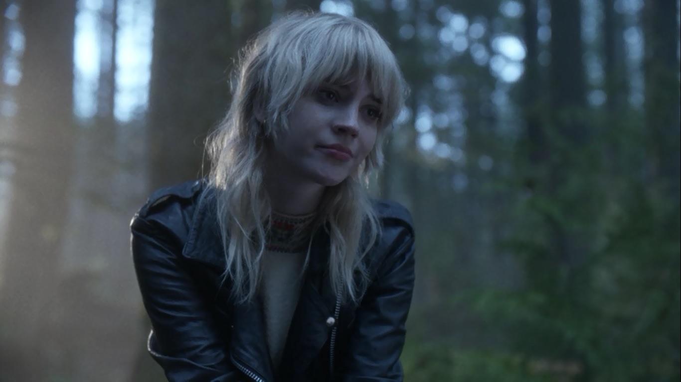 Sophie Thatcher Wallpapers - Wallpaper Cave