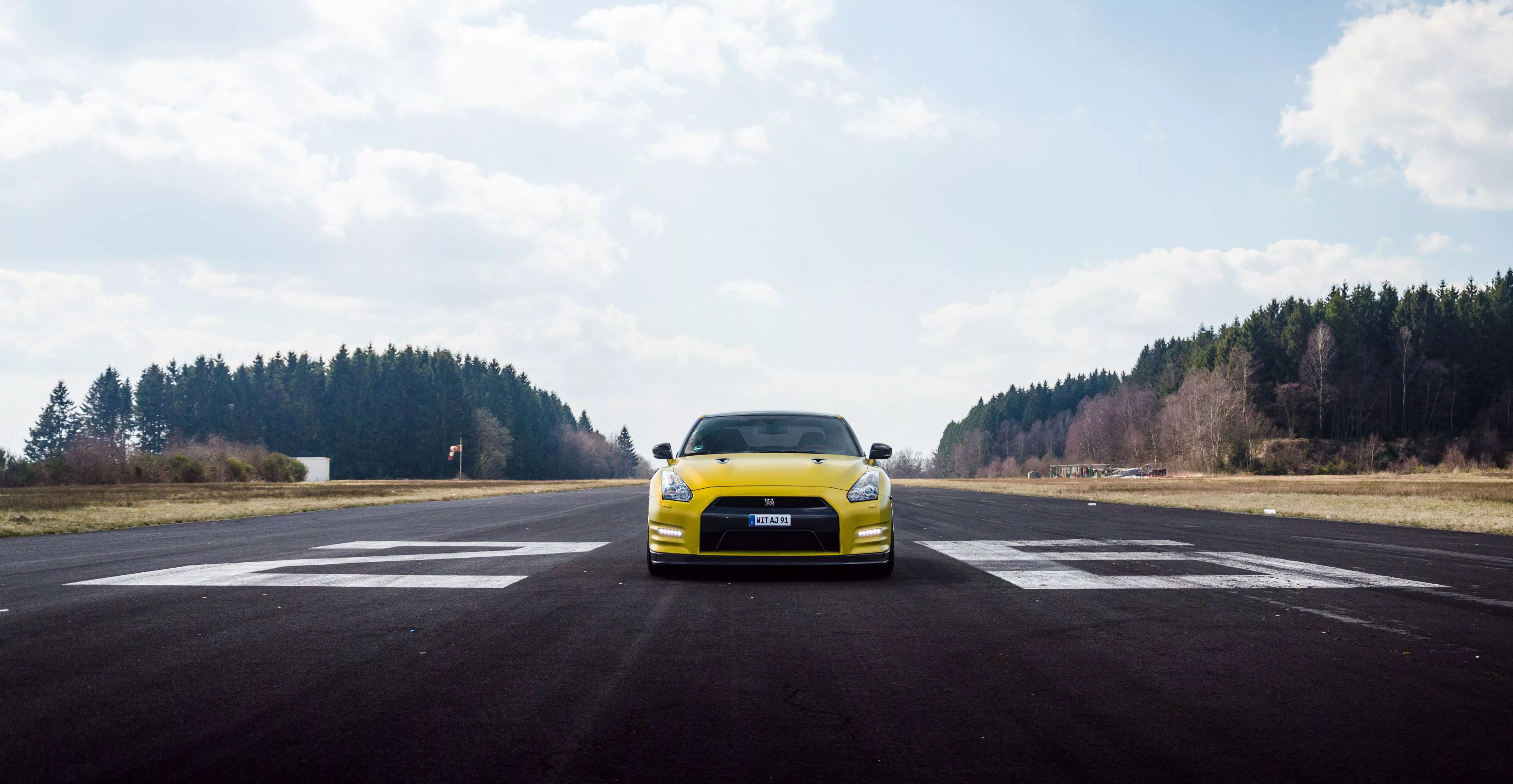 Yellow Nissan GTR Wallpapers - Wallpaper Cave