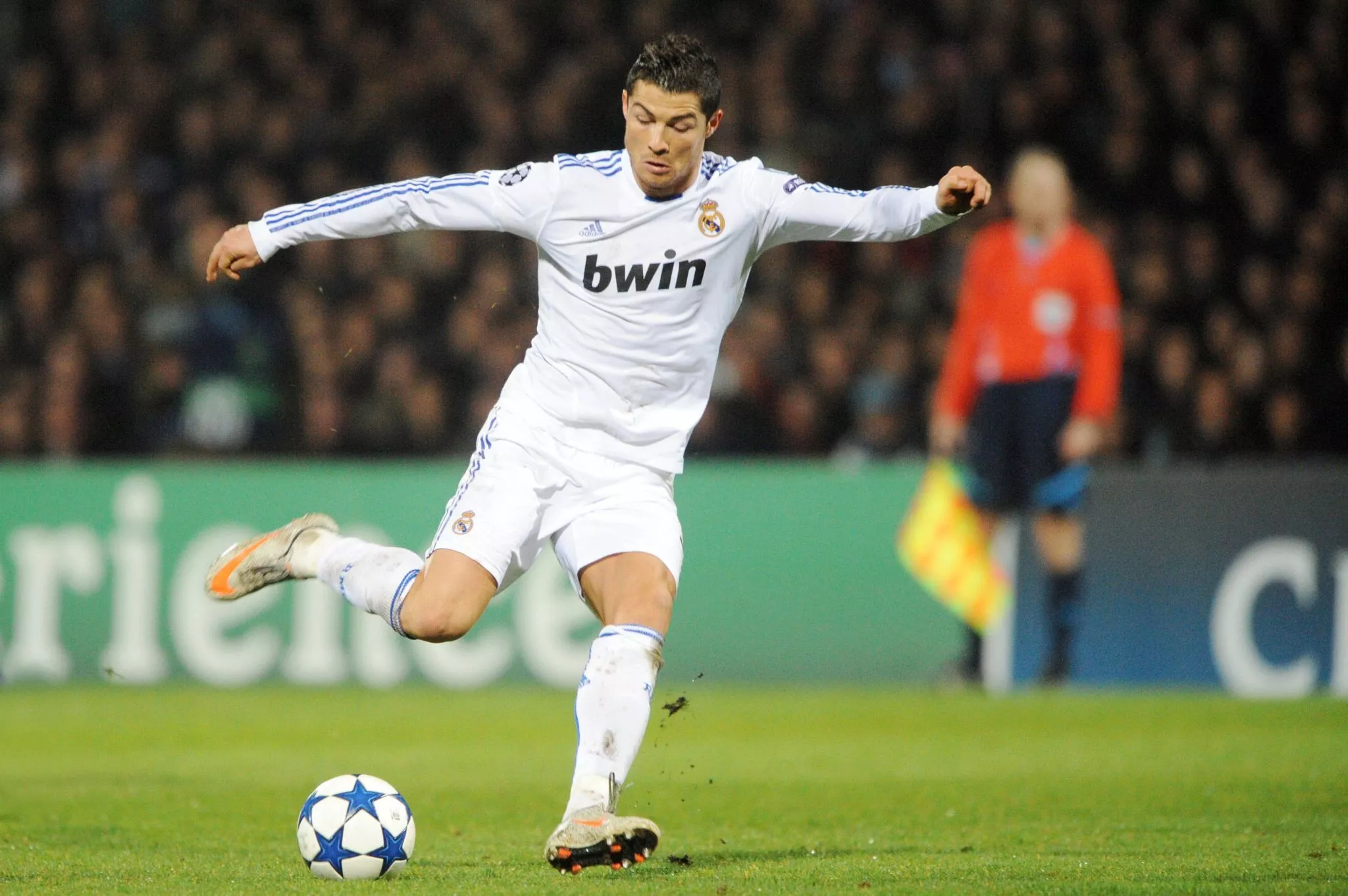 Ronaldo Shooting Wallpapers - Wallpaper Cave