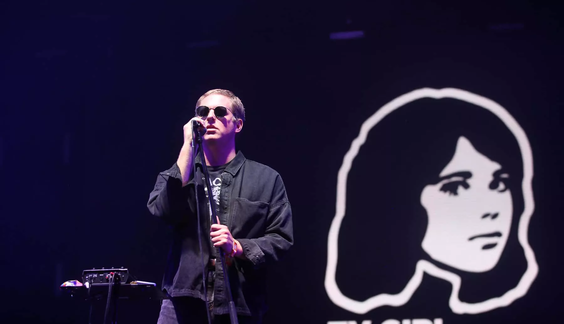 TV Girl Wallpapers - Wallpaper Cave