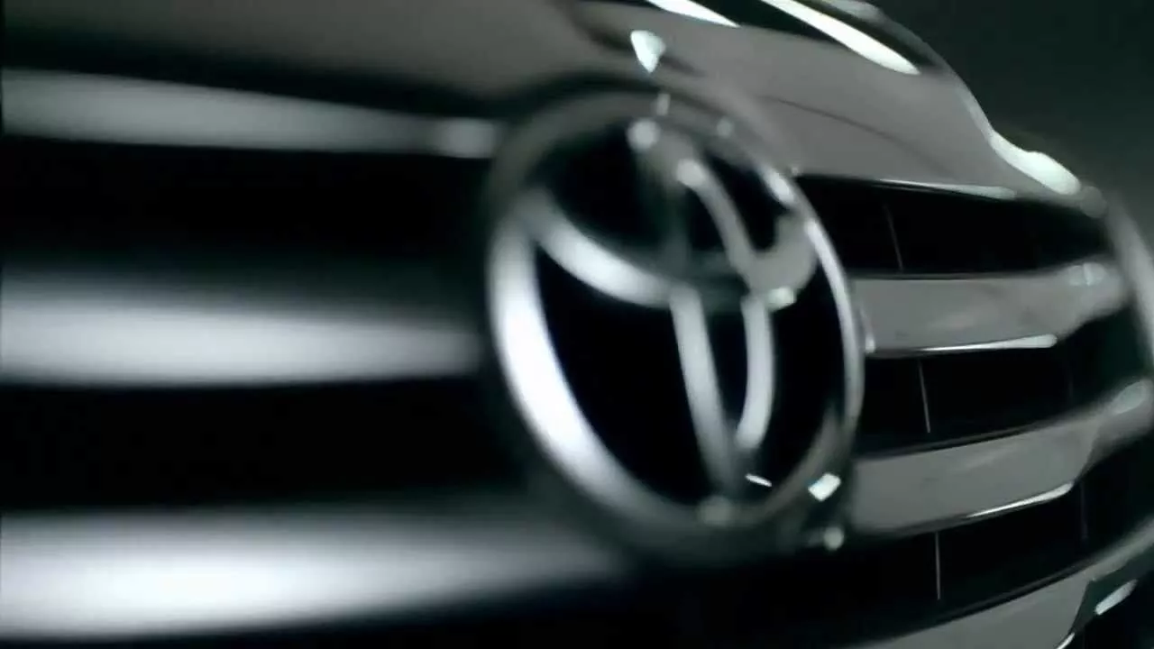 Fortuner Logo Wallpapers - Wallpaper Cave