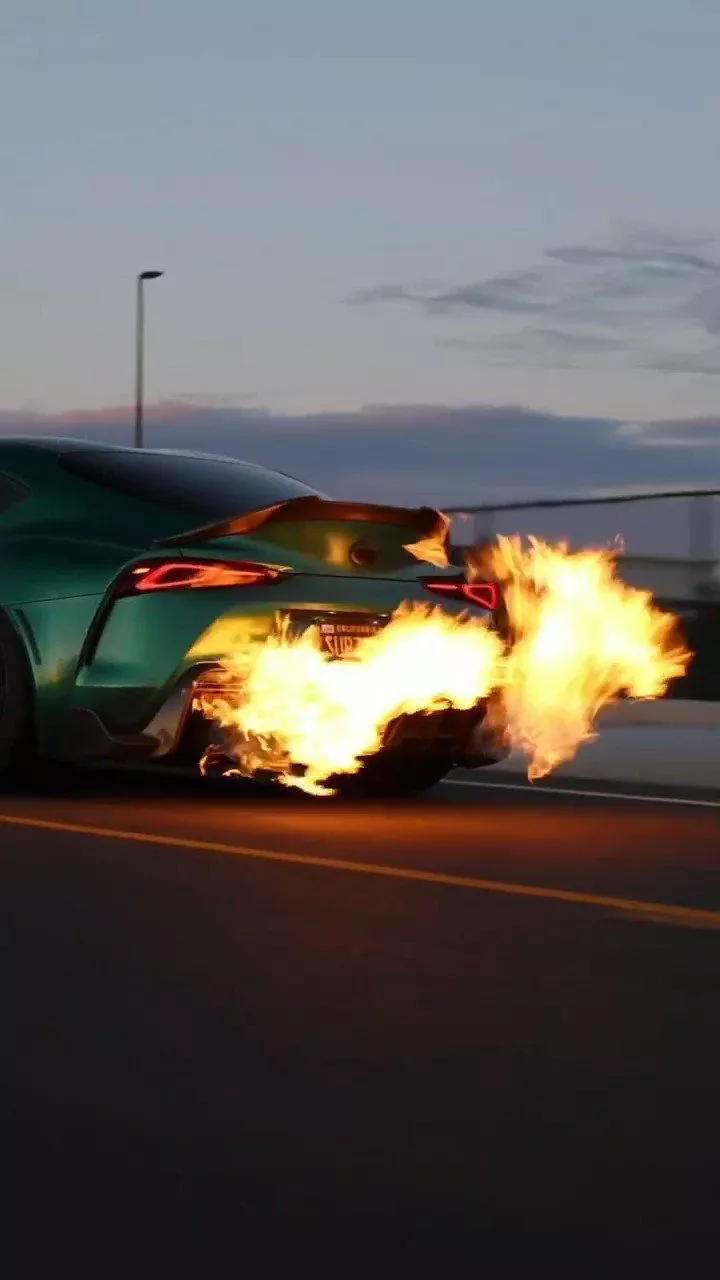 Supra Flames iPhone Wallpapers - Wallpaper Cave