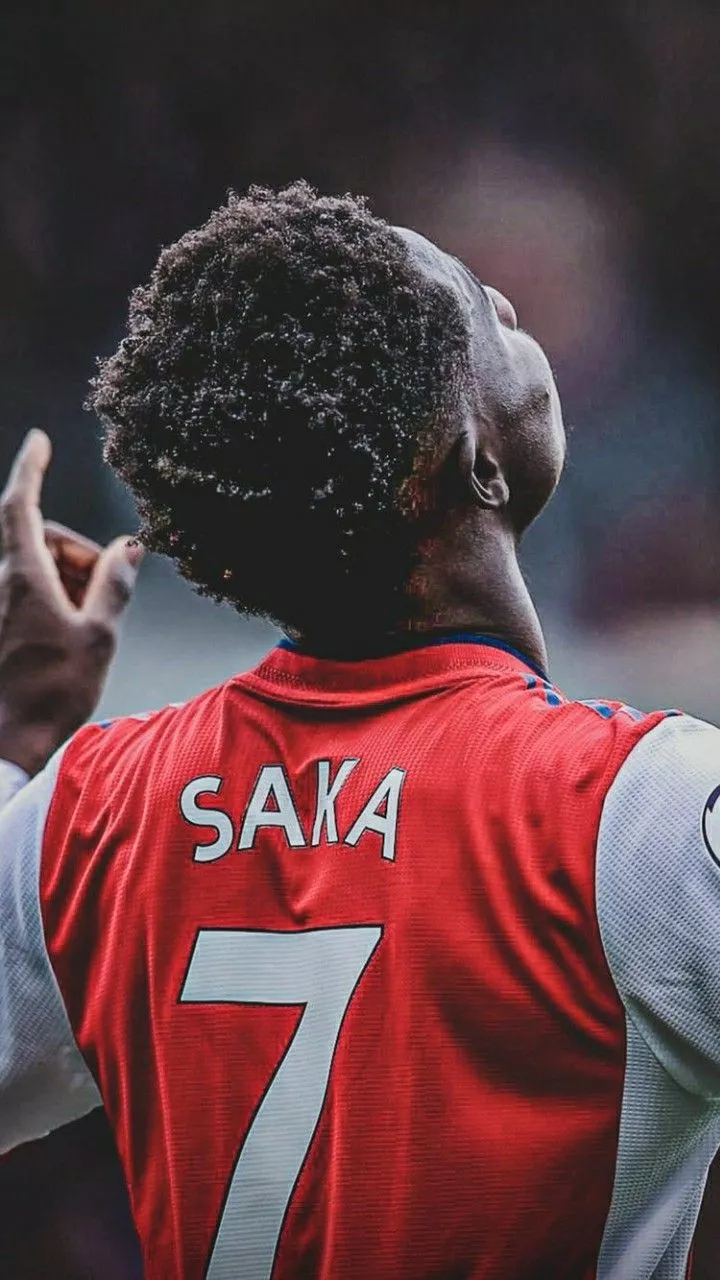 Bukayo Saka iPhone Wallpapers - Wallpaper Cave