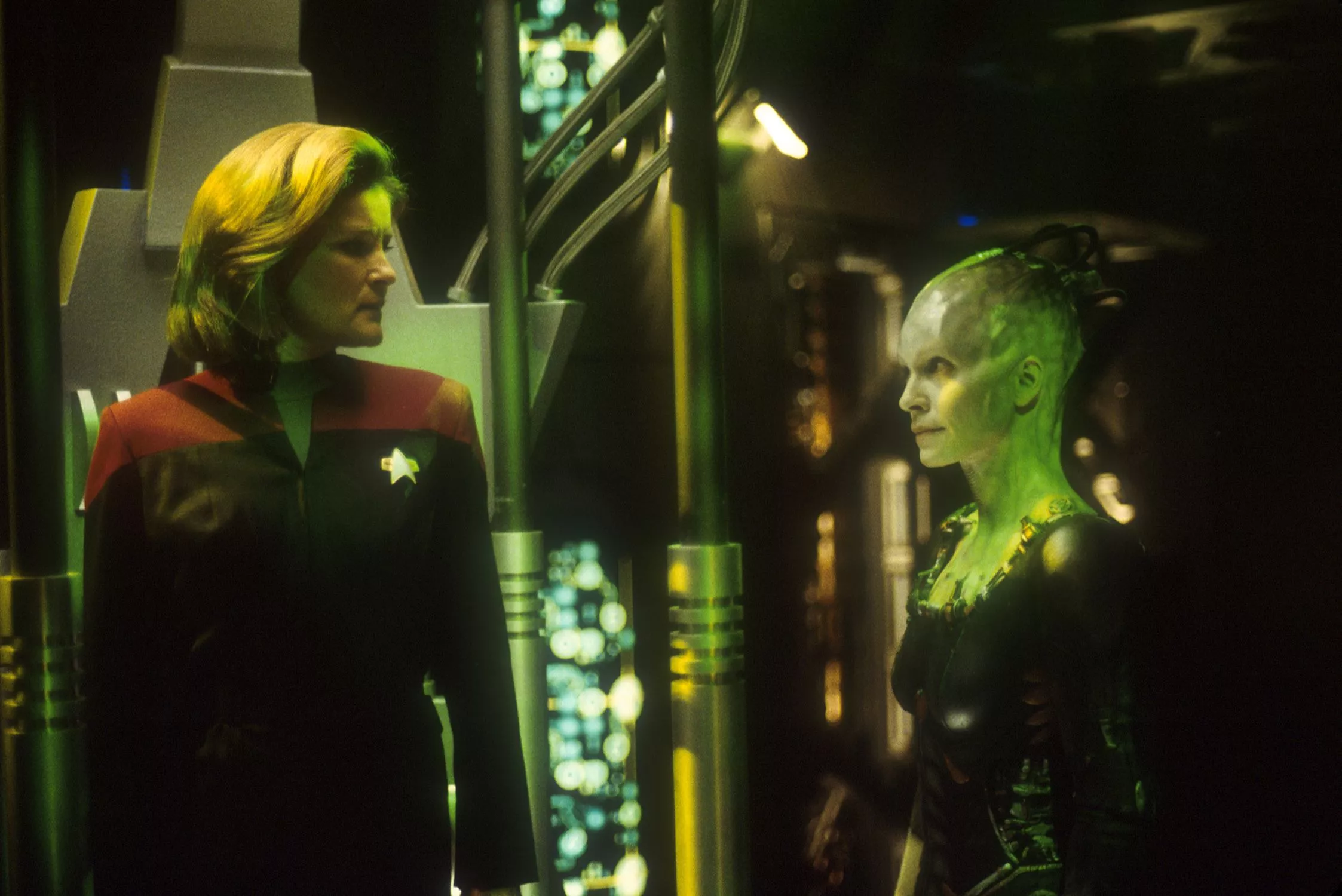 Kathryn Janeway Wallpapers - Wallpaper Cave