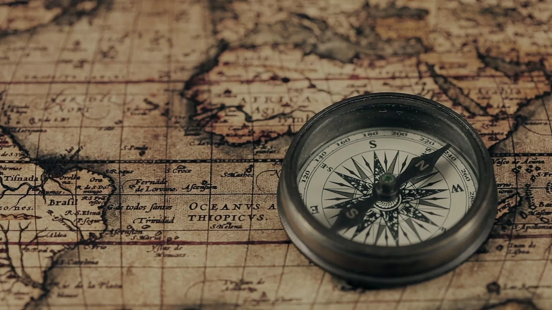 World Map With Compass Wallpapers - Wallpaper Cave